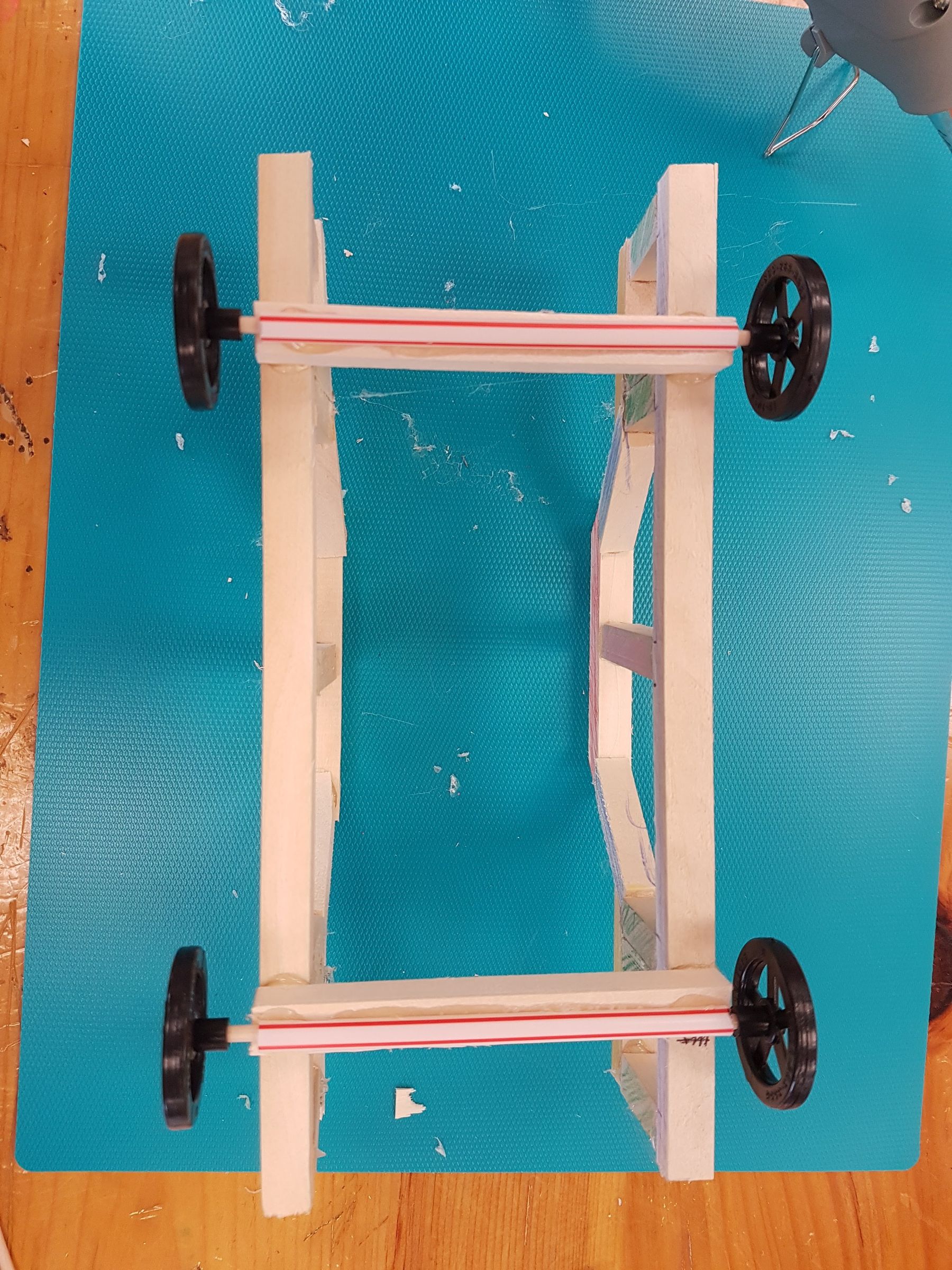 Easy Jinx Wood Car : 7 Steps - Instructables