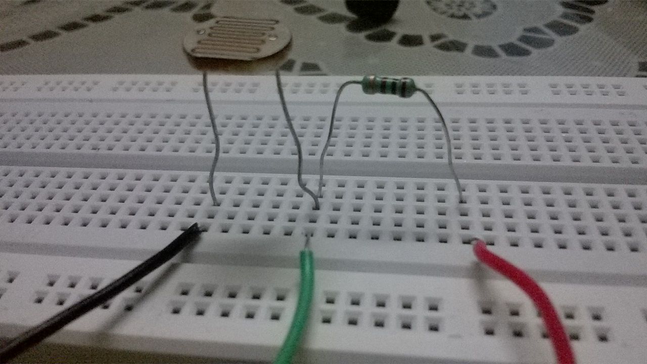 Grab Alarm Using Arduino + LDR + Piezo Buzzer : 6 Steps - Instructables