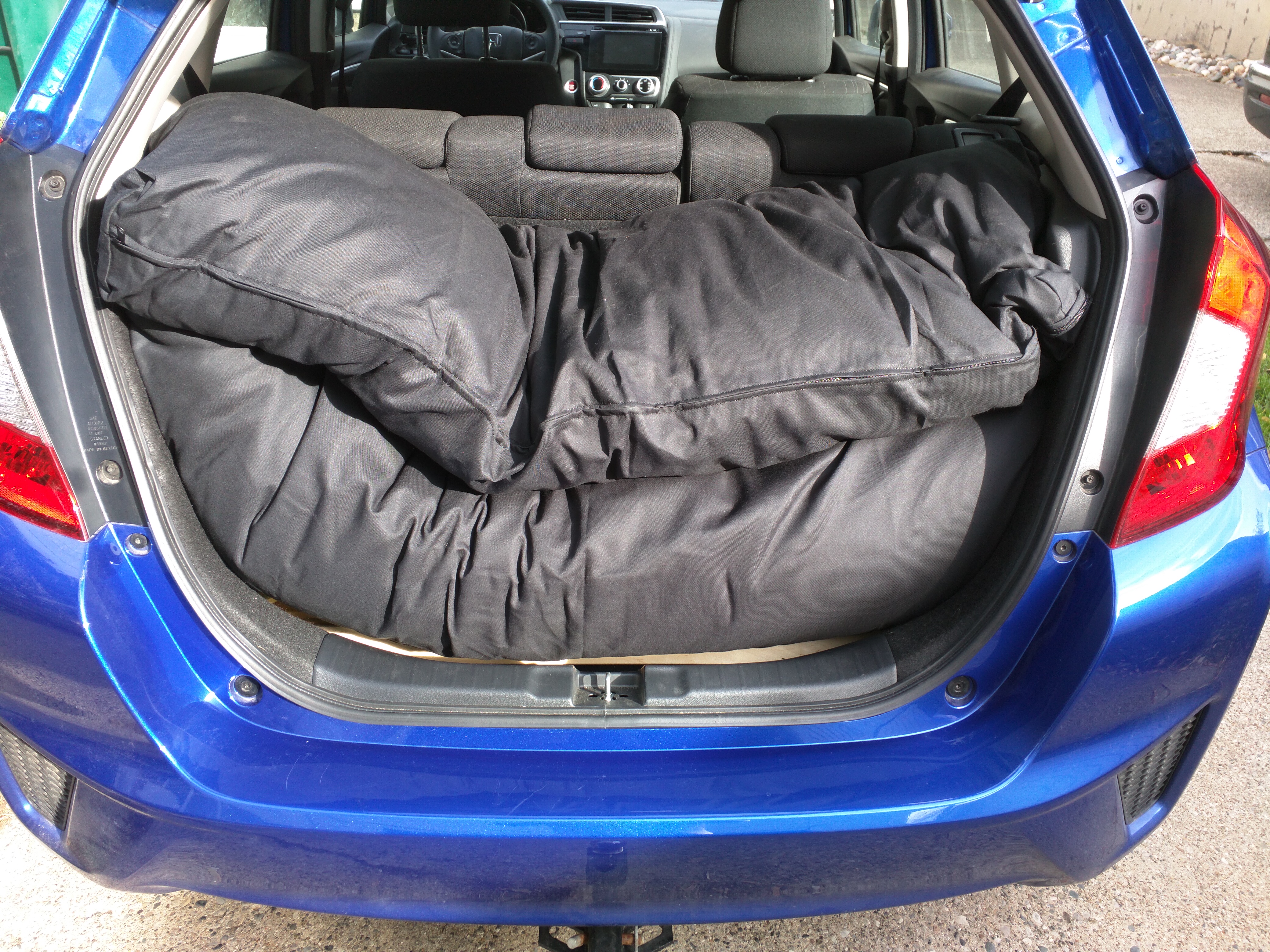 Car Camping in a Compact Car : 7 Steps (with Pictures) - Instructables