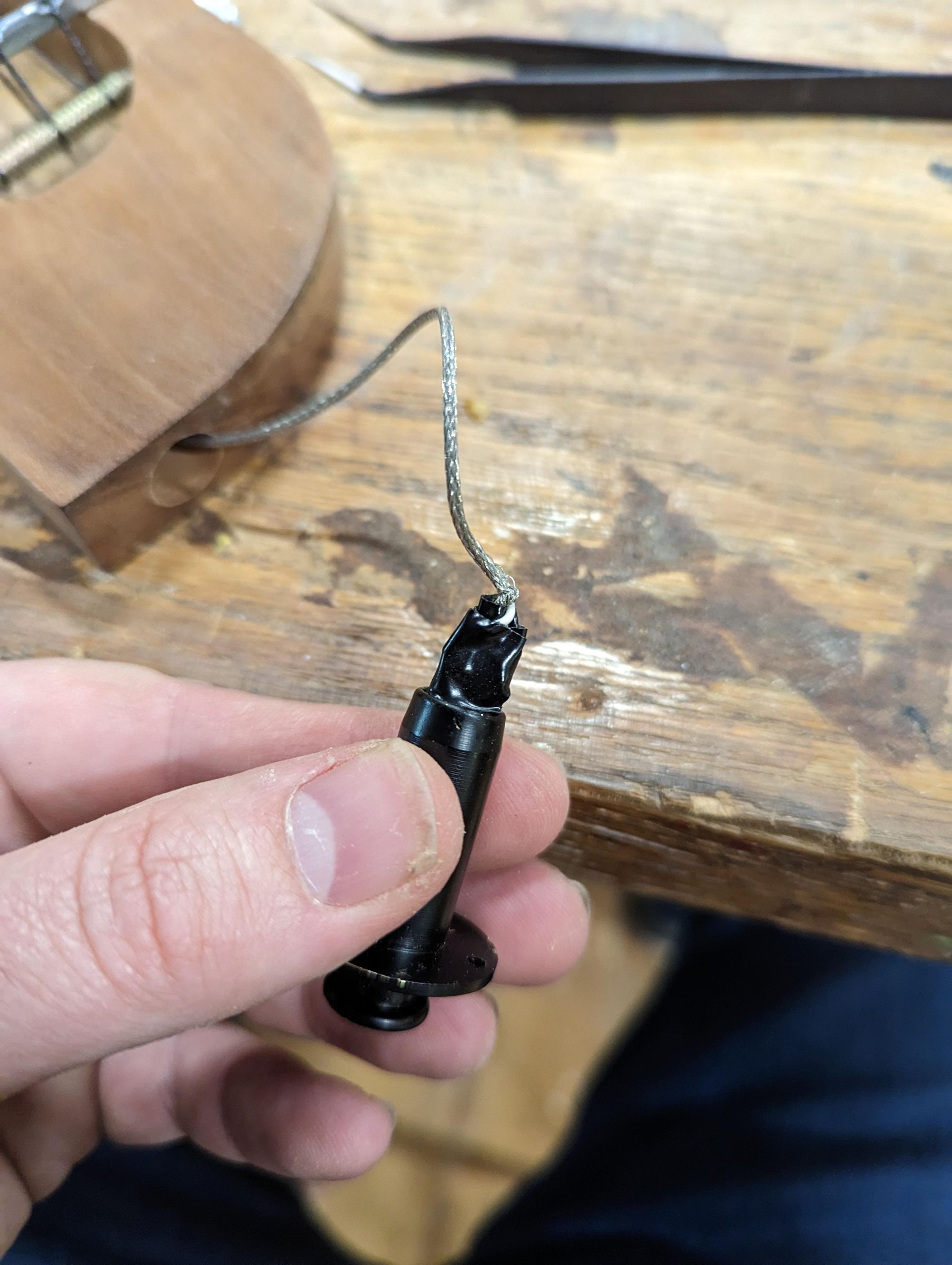 Travel Ukulele (with Steps) : 20 Steps - Instructables