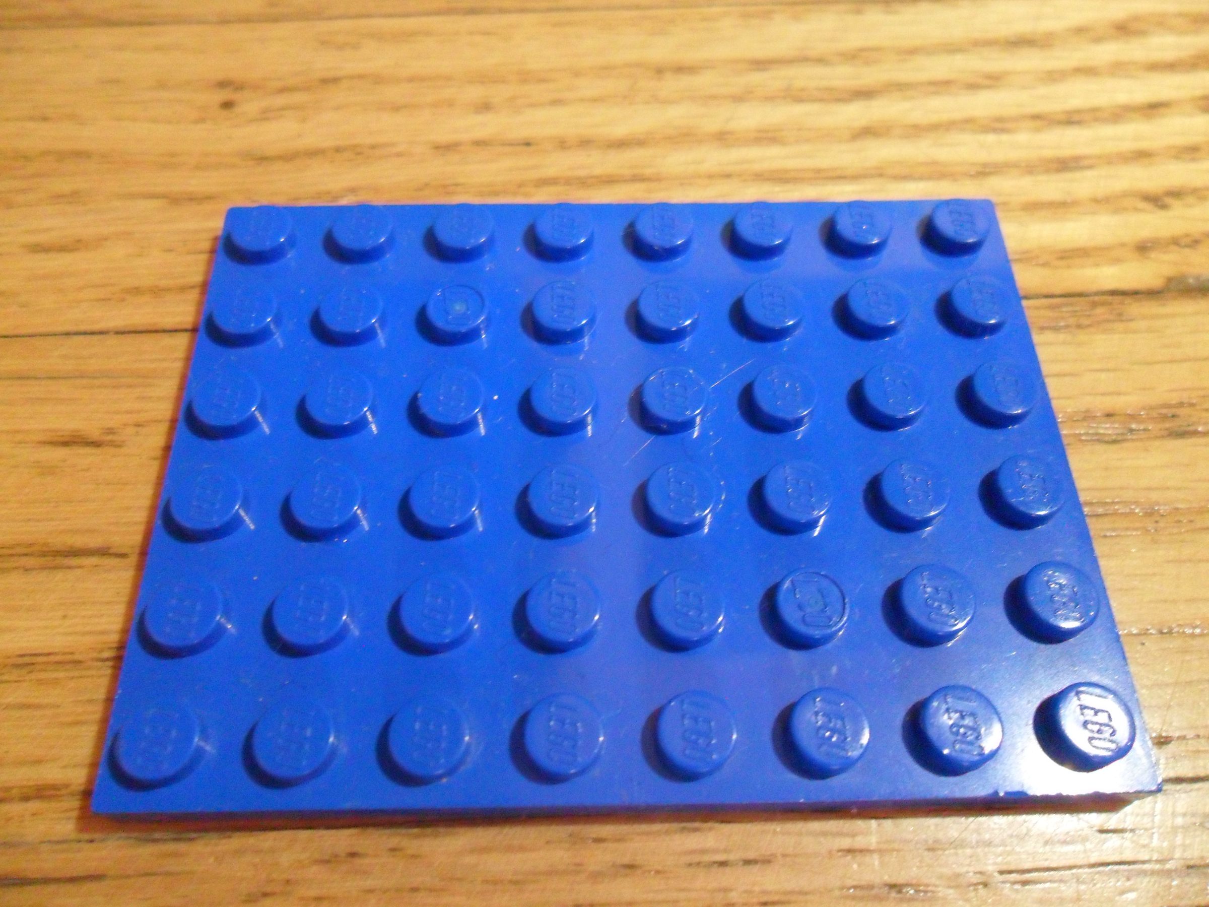 Lego Meeting Table : 5 Steps - Instructables