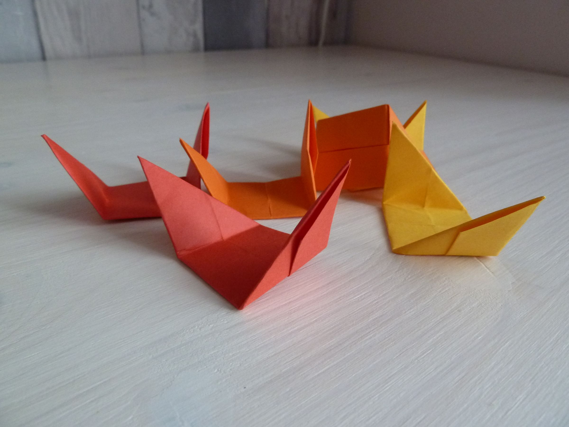 Origami Spinning Top : 4 Steps (with Pictures) - Instructables