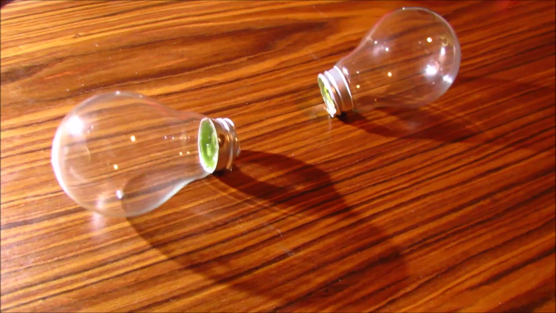 HOURGLASS DIY (out of Light Bulbs) : 4 Steps (with Pictures ...