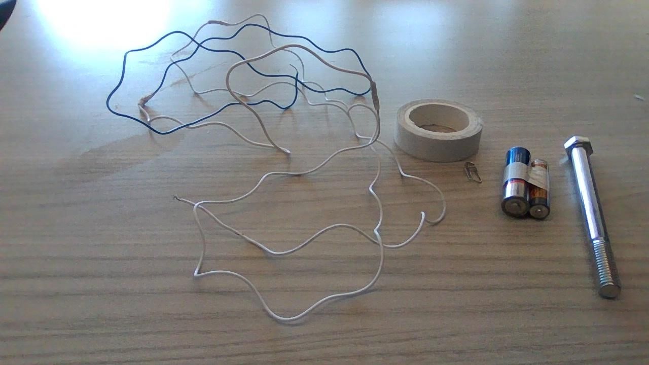 Make an Electromagnet : 7 Steps - Instructables