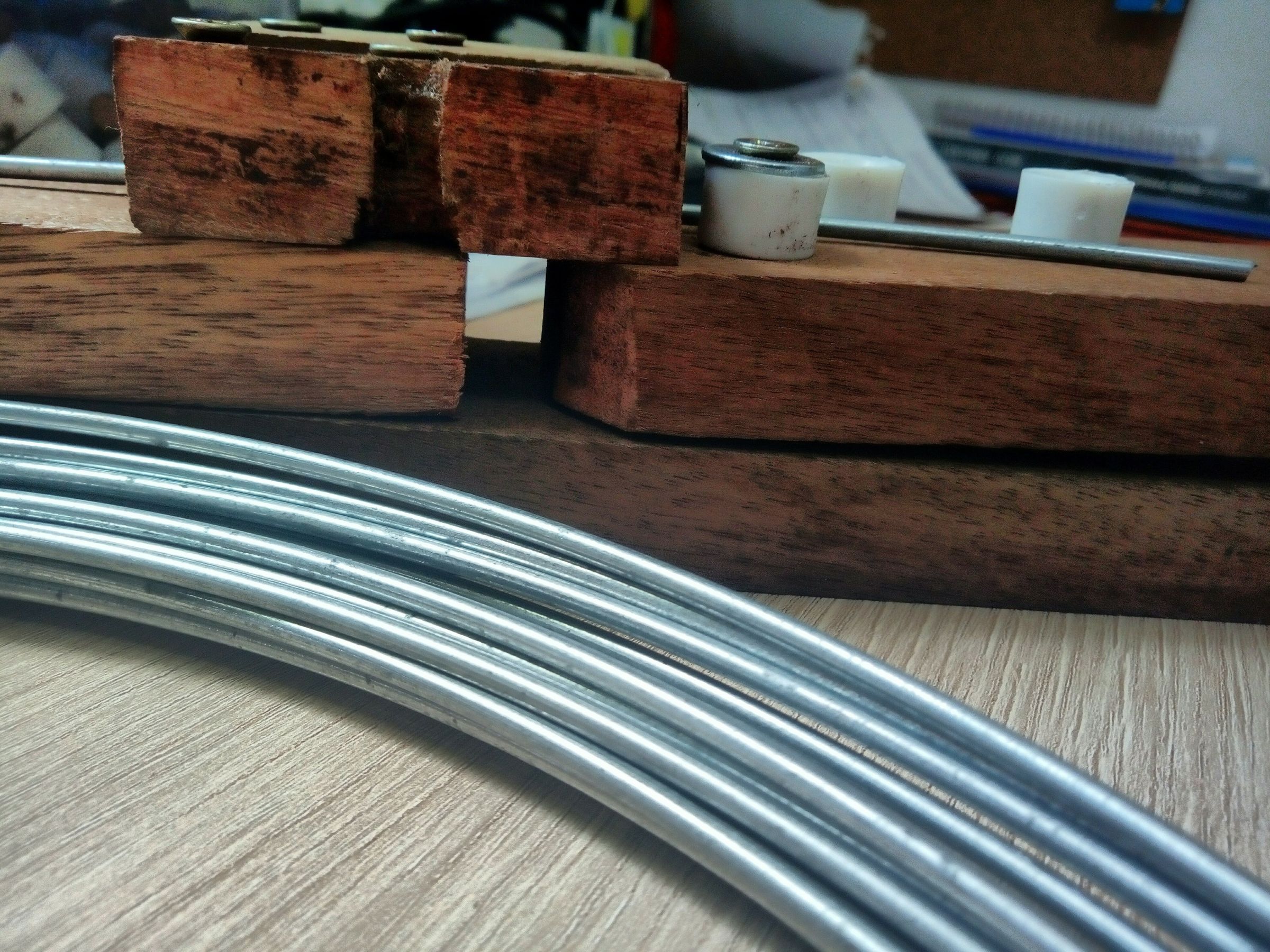 Quick and Easy Tube or Wire Bender : 4 Steps - Instructables