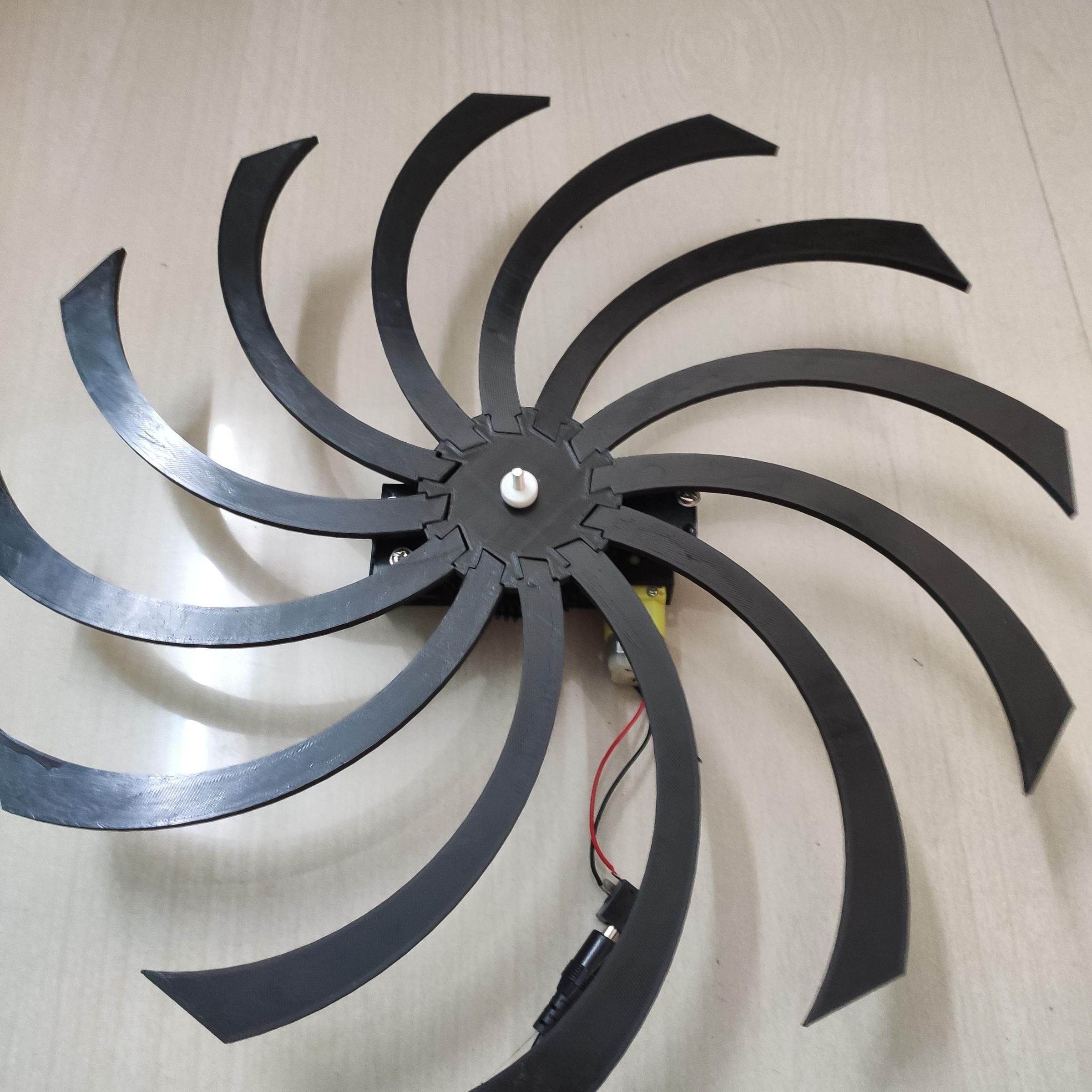 Kinetic Sculpture Flower : 7 Steps (with Pictures) - Instructables