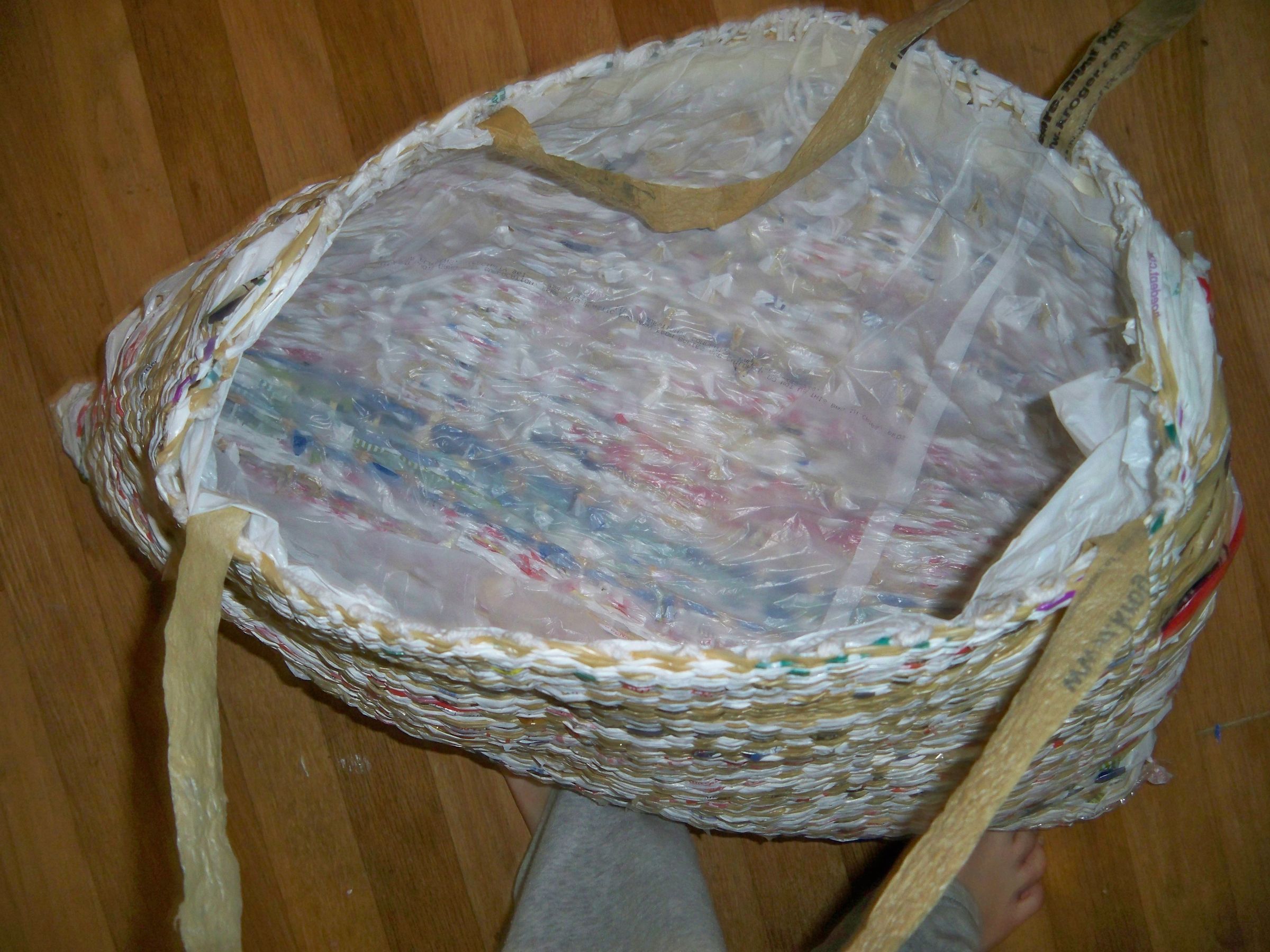 Woven Plastic Bag Bag : 10 Steps (with Pictures) - Instructables