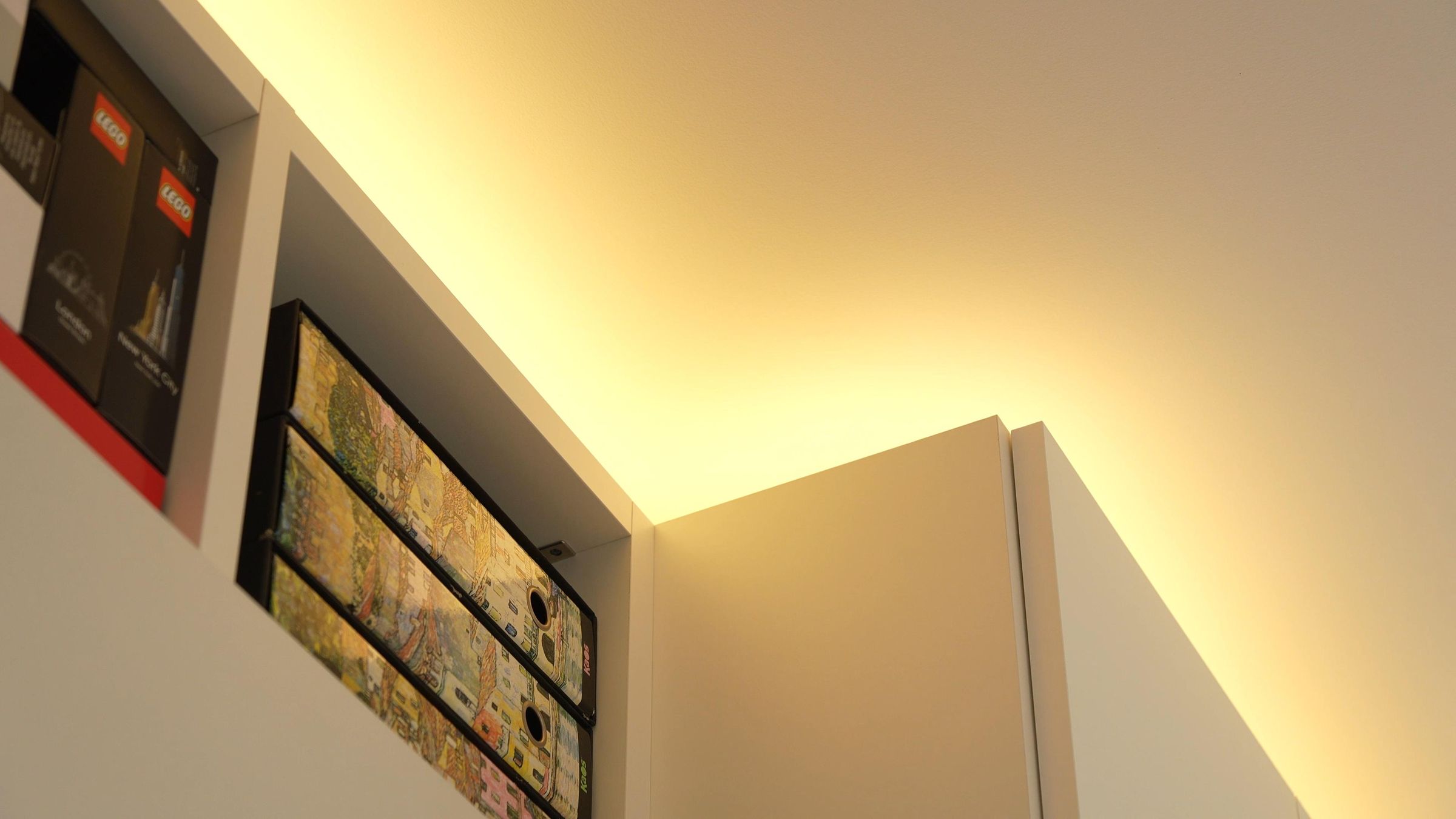 All-in-one RGBW LEDs Controller With Temperature and PIR Sensors! : 10 ...