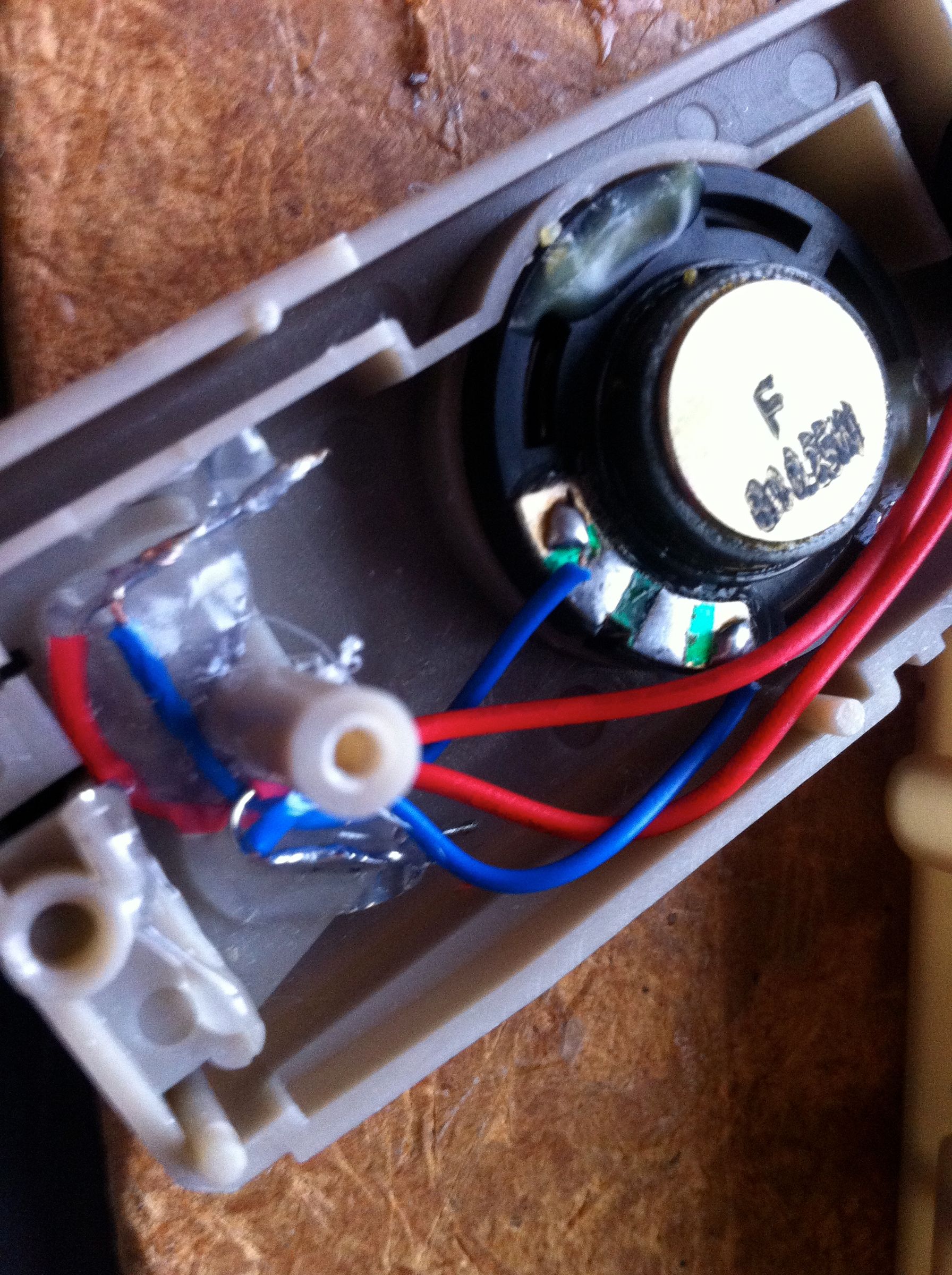 Transformer Boom Box : 7 Steps (with Pictures) - Instructables