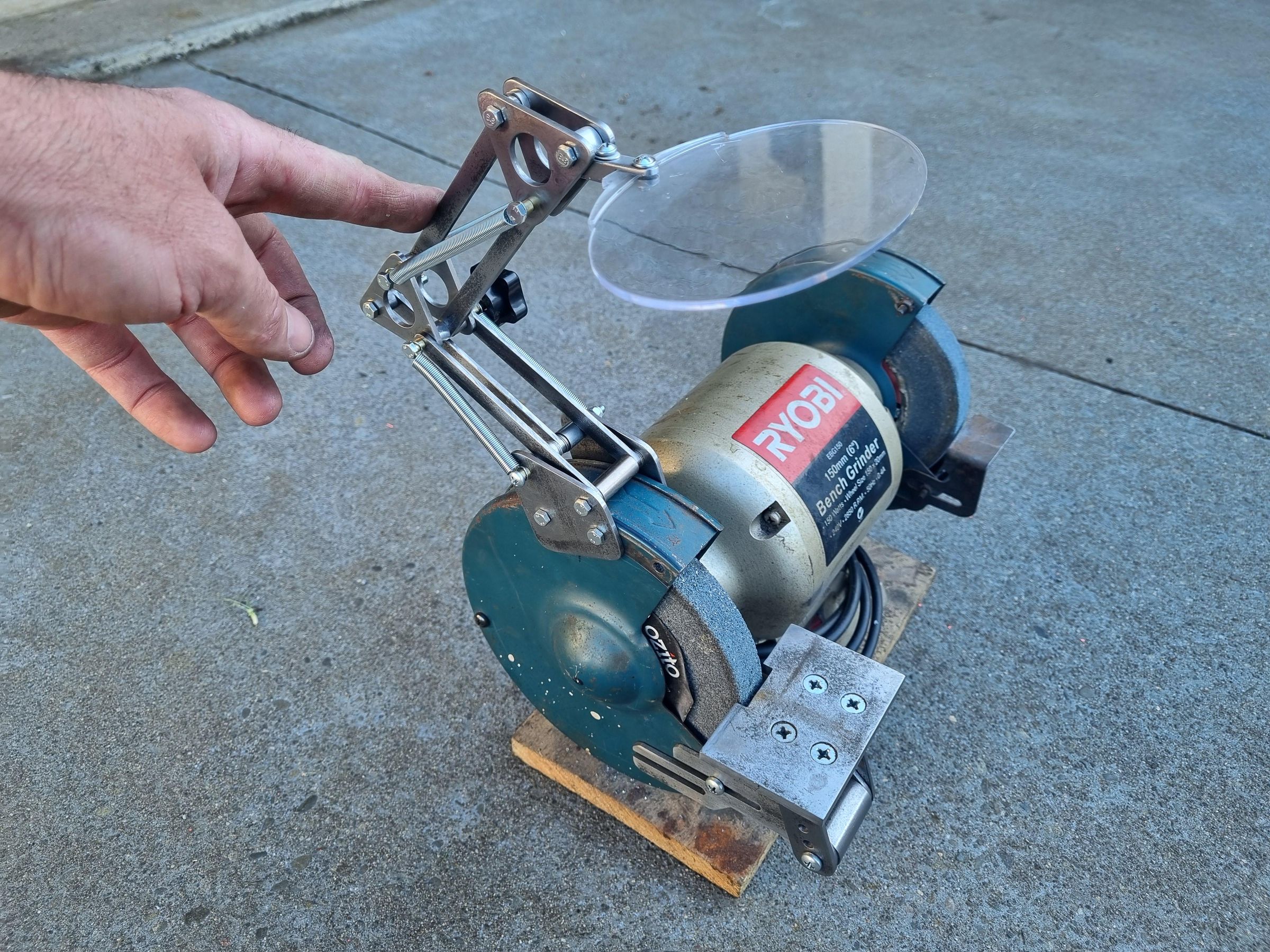 Grinder Safety Shield : 10 Steps (with Pictures) - Instructables