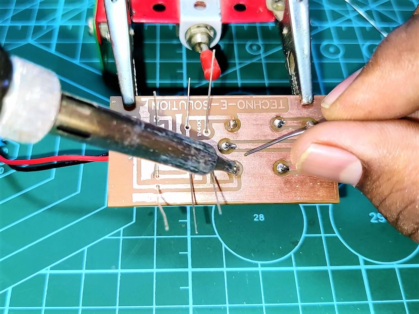 Automatic Water Pump Controller With PCB Board : 4 Steps - Instructables