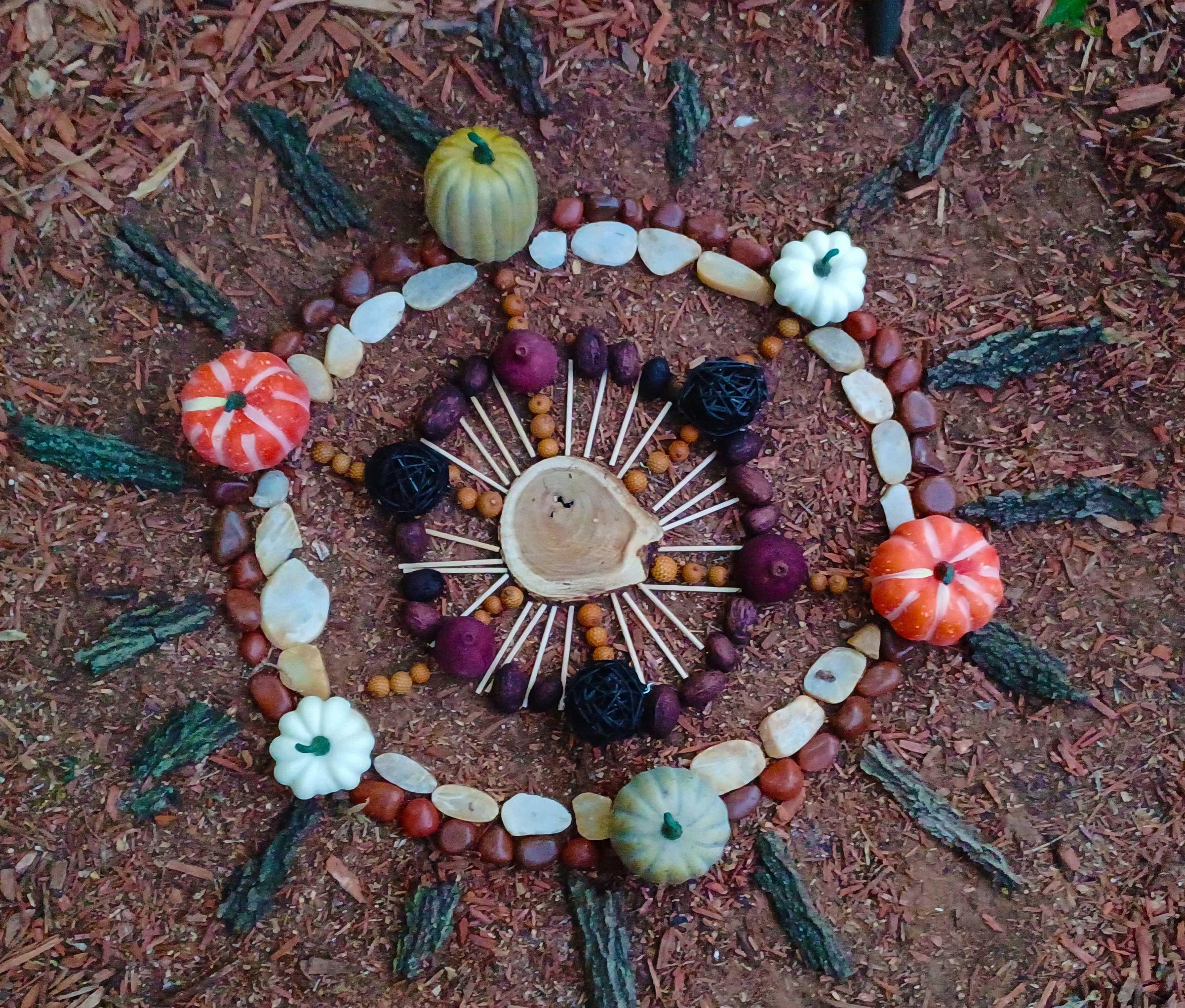 Garden Mandala Land Art : 4 Steps - Instructables