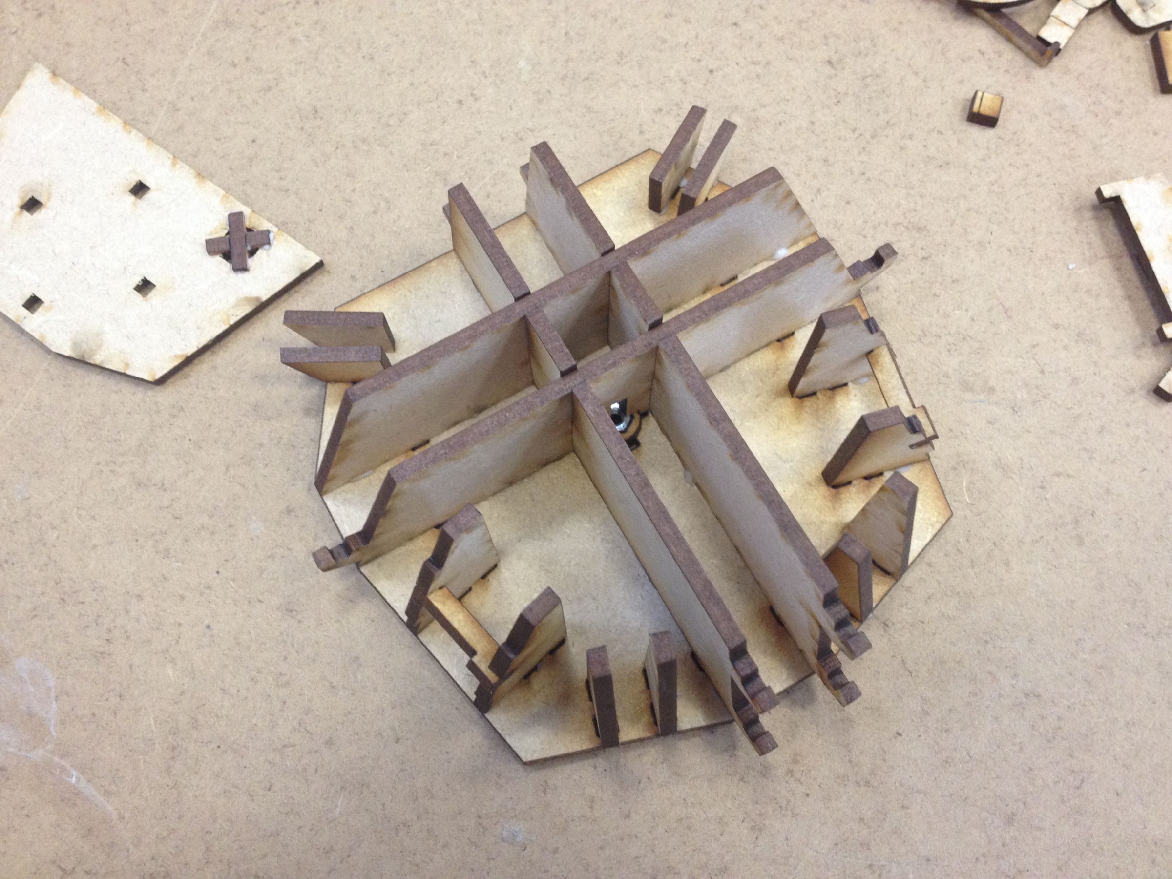 Carter's Lasercut Tank - Panzer IV G/H (motorized) : 10 Steps (with ...