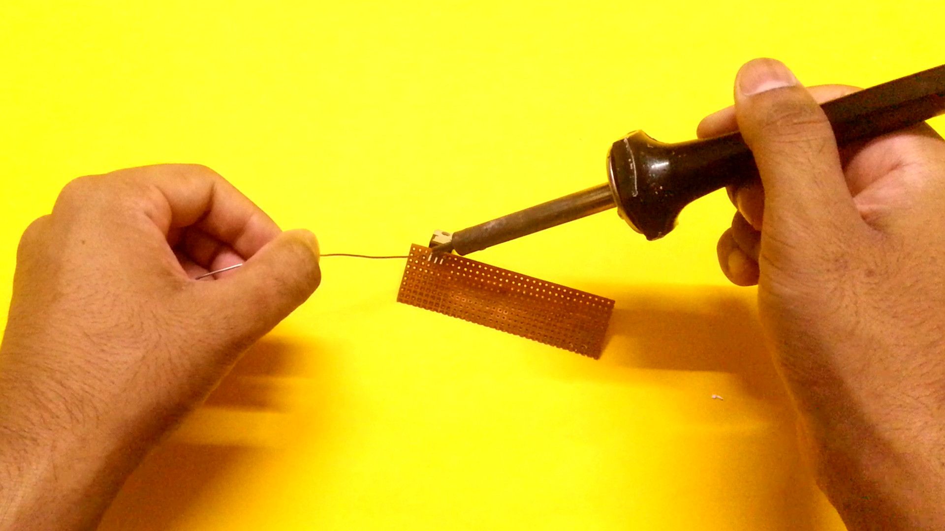 How to Make a Hand Powered USB Charger : 6 Steps (with Pictures ...