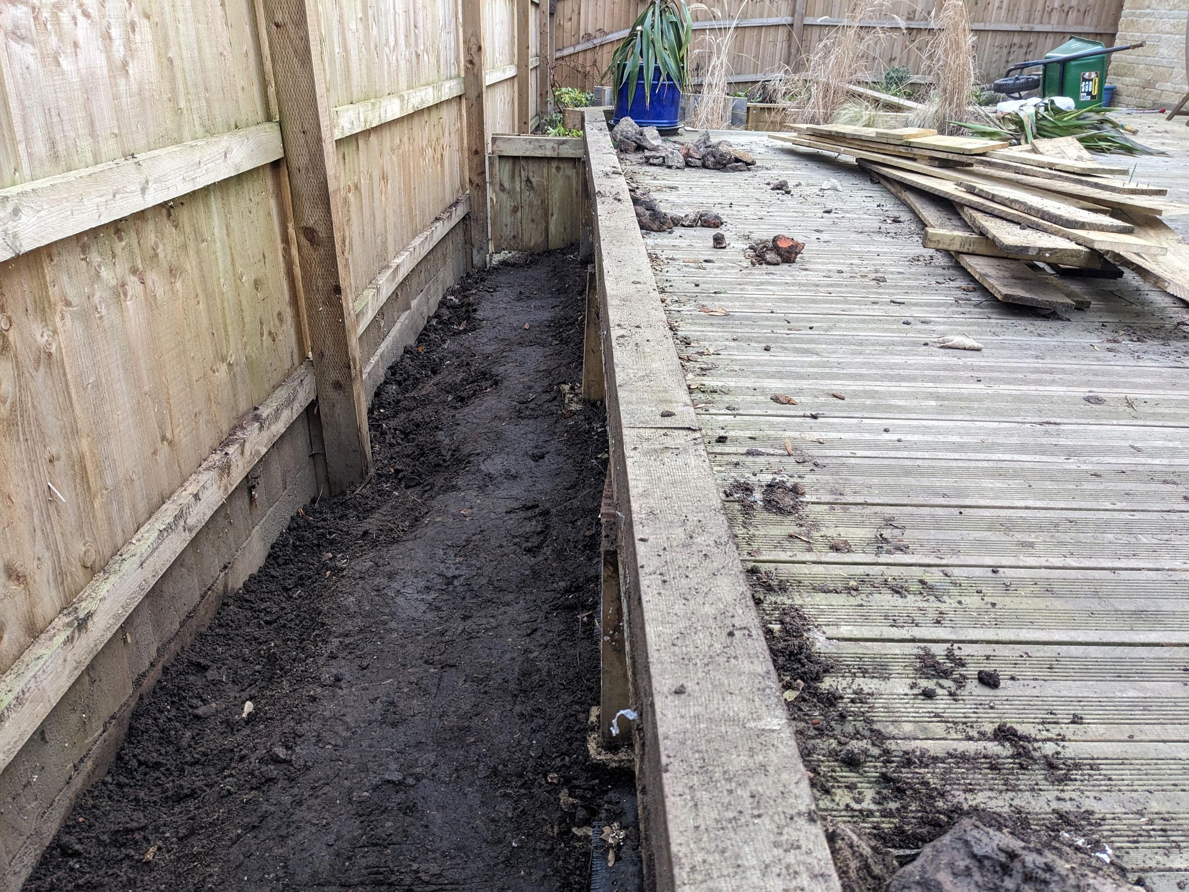 Creating a Beautiful Tiered Garden From a Boring New Build Slope : 8 ...