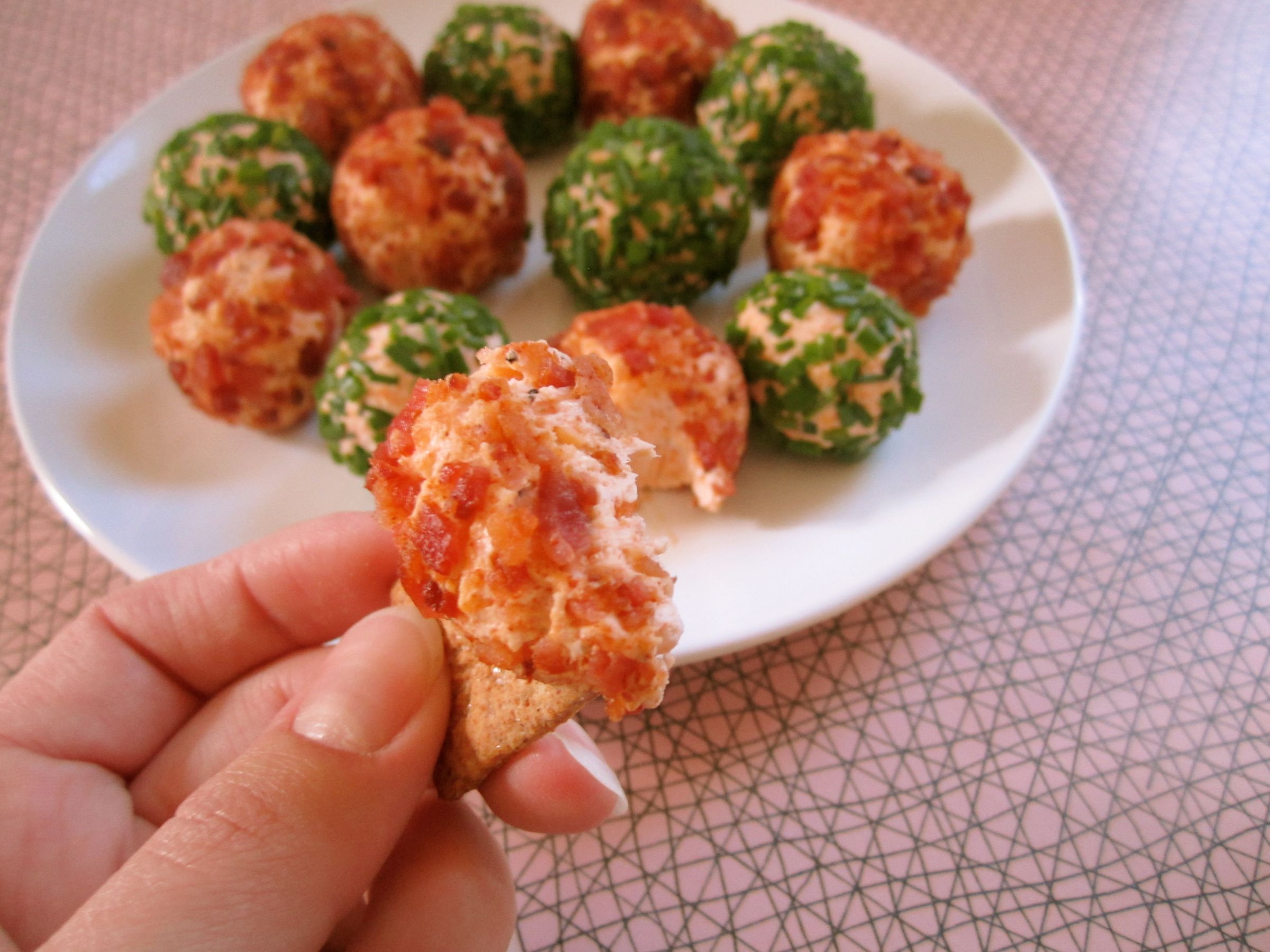 Mini Cheese Balls : 5 Steps (with Pictures) - Instructables