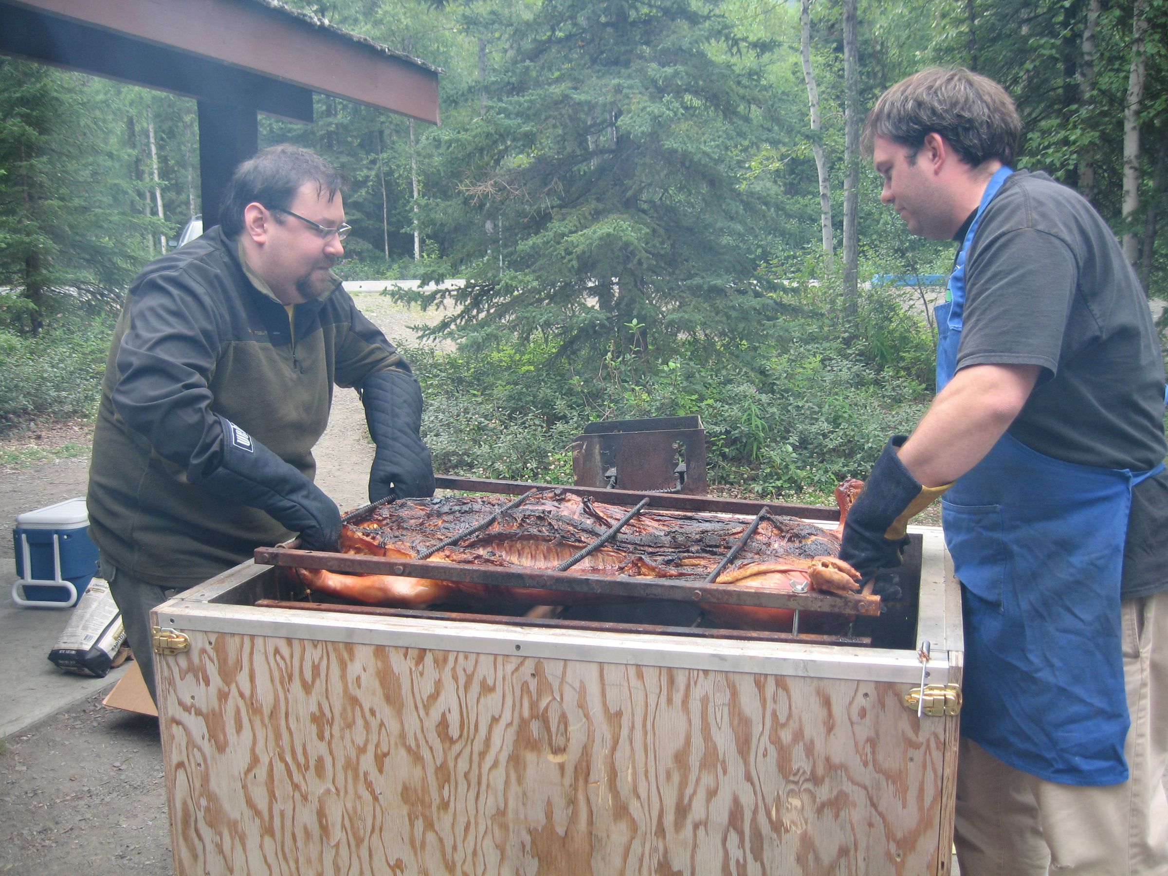 How to Roast a Whole Pig : 10 Steps (with Pictures) - Instructables