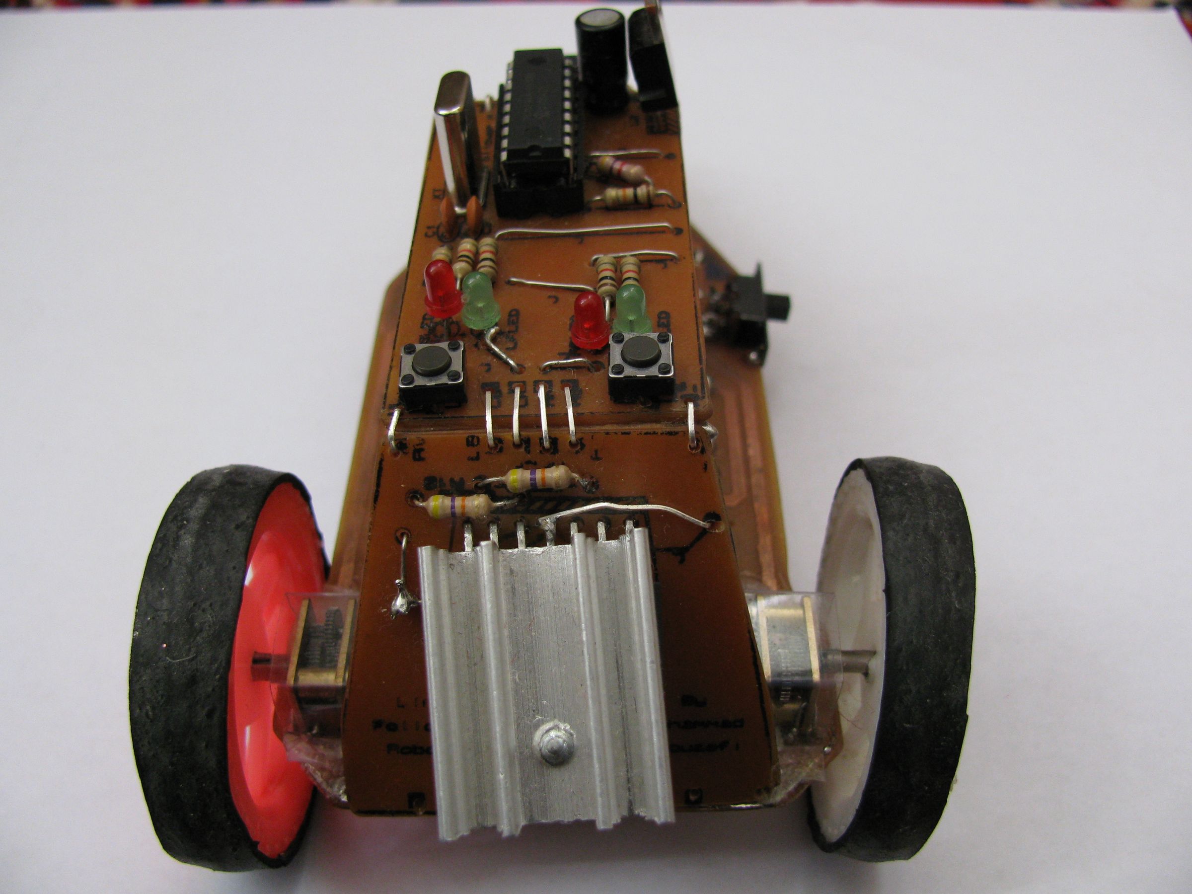 Line Follower Robot : 11 Steps (with Pictures) - Instructables
