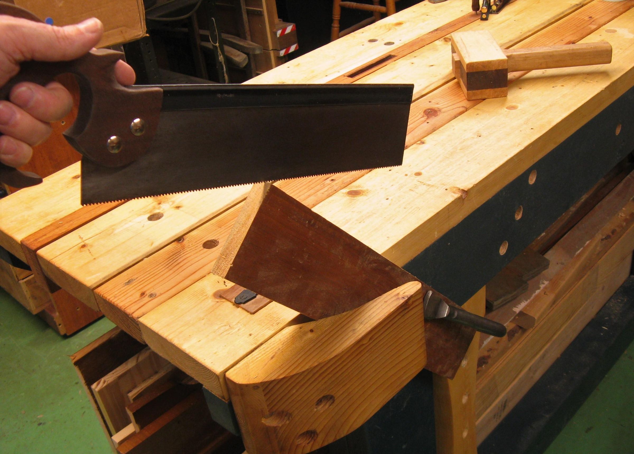 English-style Joinery Workbench : 8 Steps (with Pictures) - Instructables