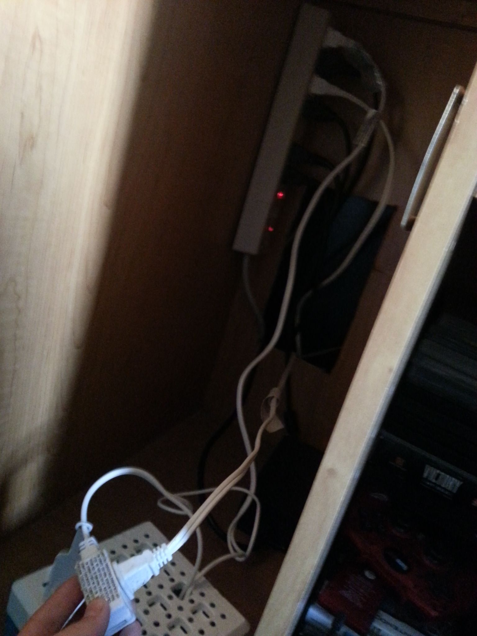 How to Make a Computer Controlled Ac Outlet : 11 Steps - Instructables