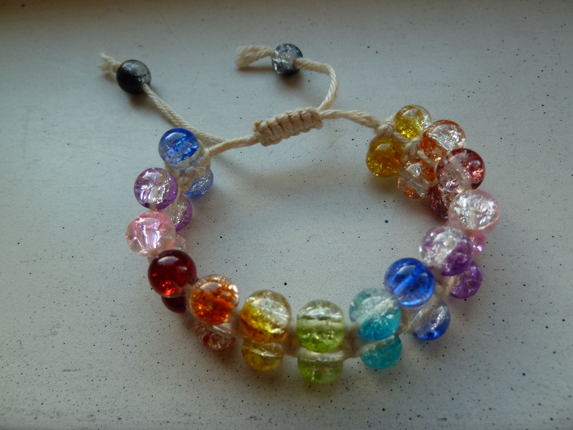 Beaded Macrame Bracelet : 11 Steps (with Pictures) - Instructables