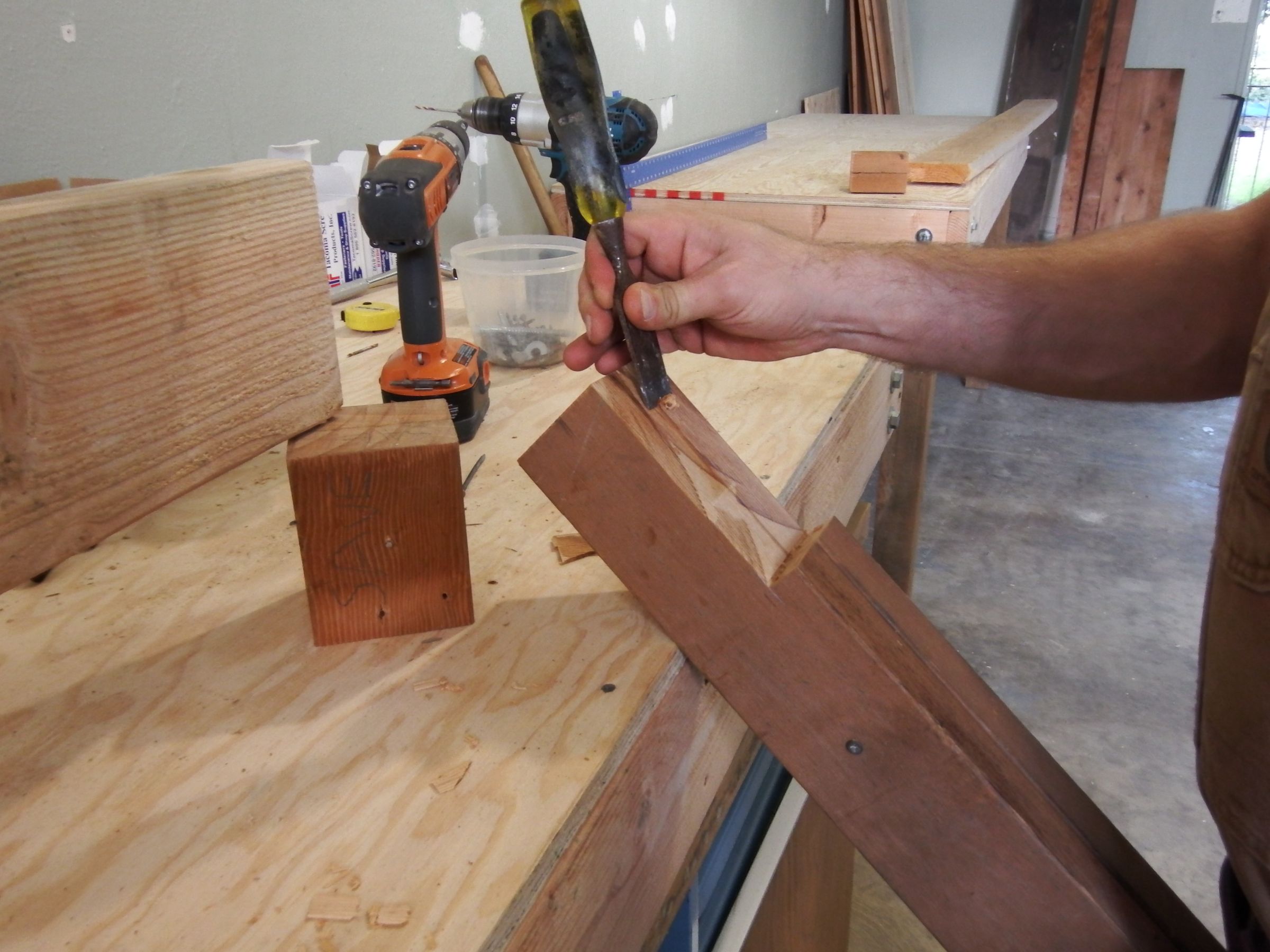 Saw Workbench Area Retrofit : 4 Steps (with Pictures) - Instructables