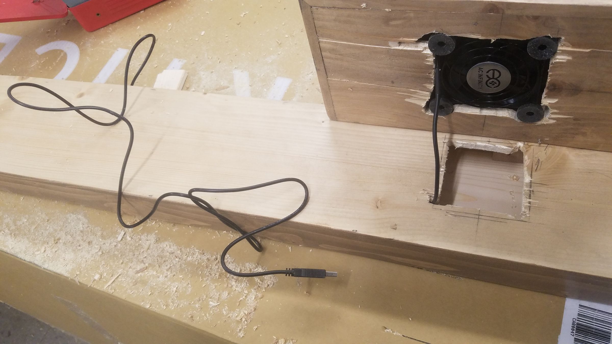 Powered Monitor Stand Hack : 11 Steps (with Pictures) - Instructables