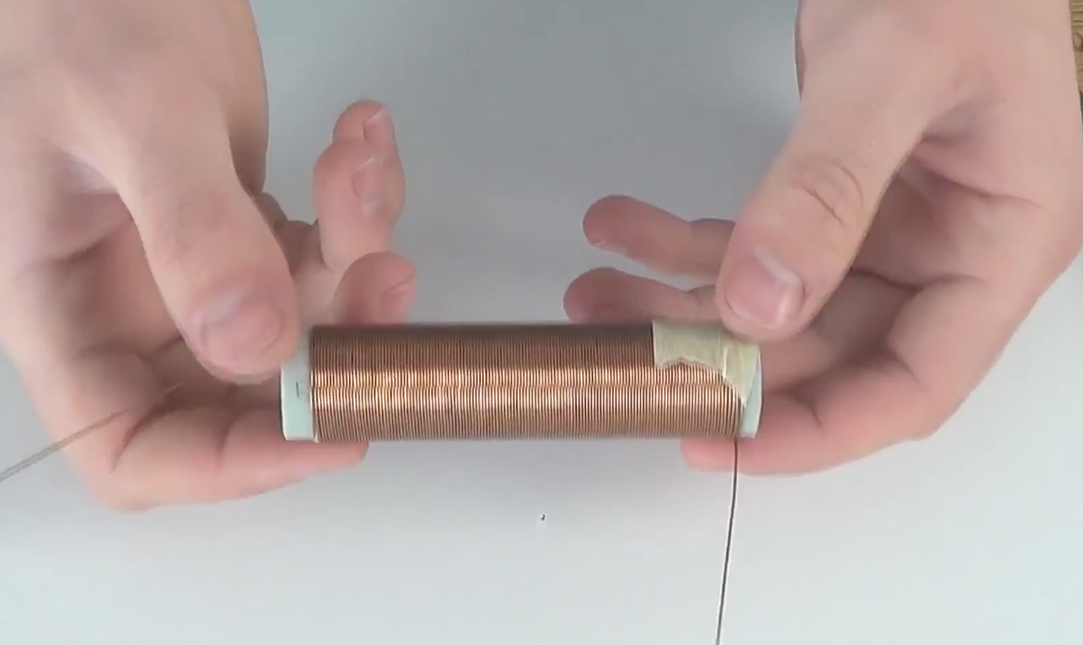 How to Make a Mini Tesla Coil 9V : 11 Steps - Instructables