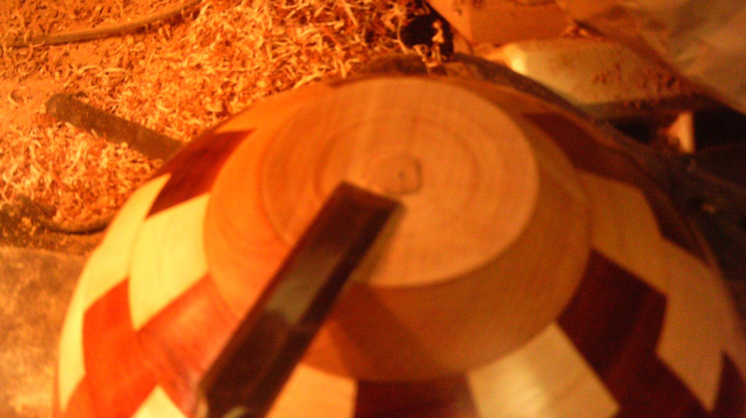 Turning a Segmented Bowl : 15 Steps (with Pictures) - Instructables