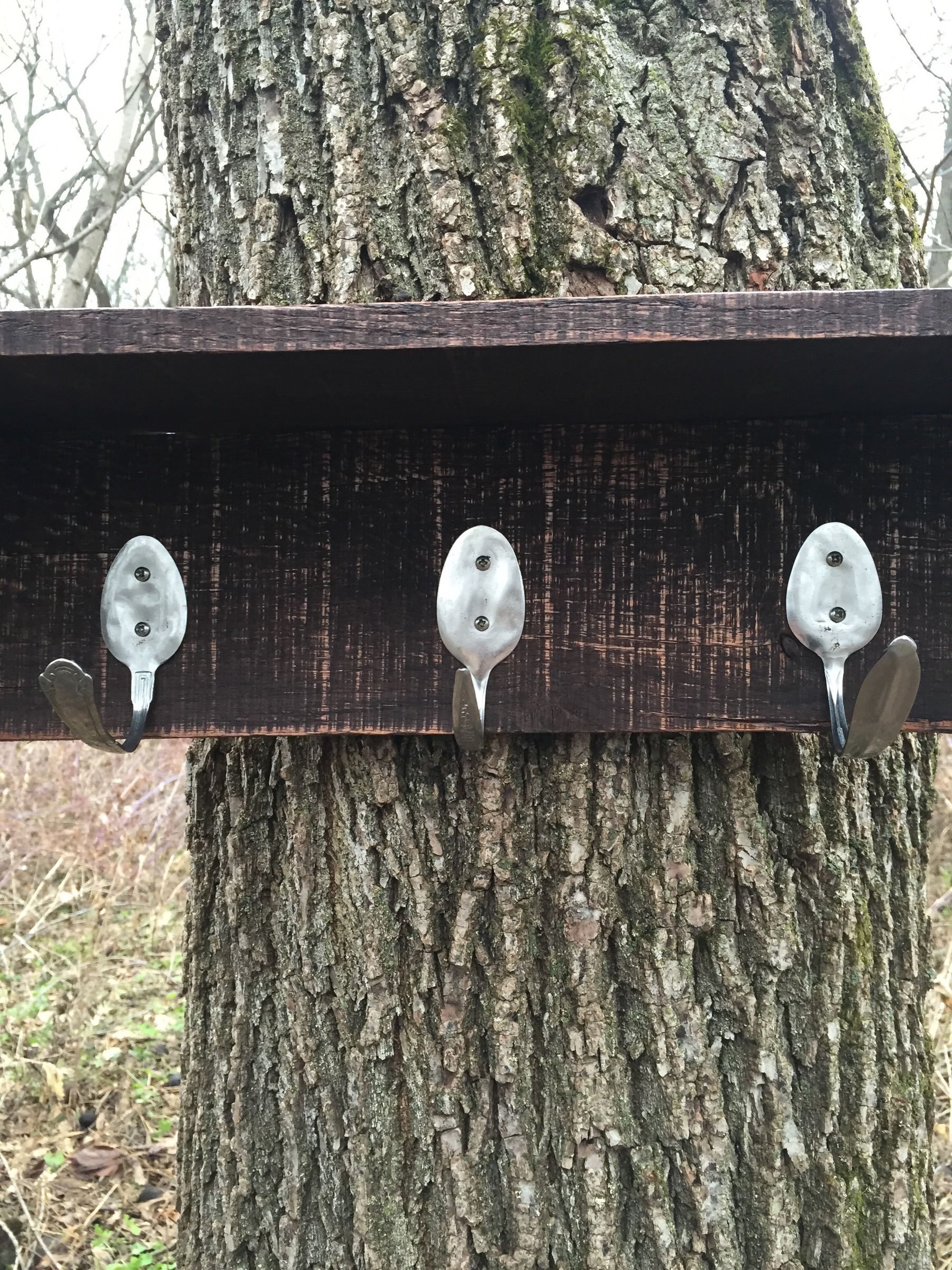 Easy and Awesome Pallet Shelf : 10 Steps (with Pictures) - Instructables