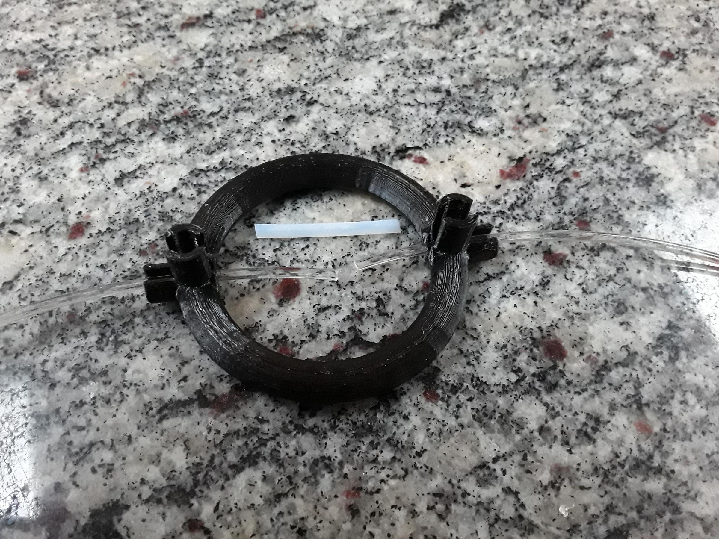 One-Hand Splice: a Simple Fixture for Clean Filament Fusion : 5 Steps ...