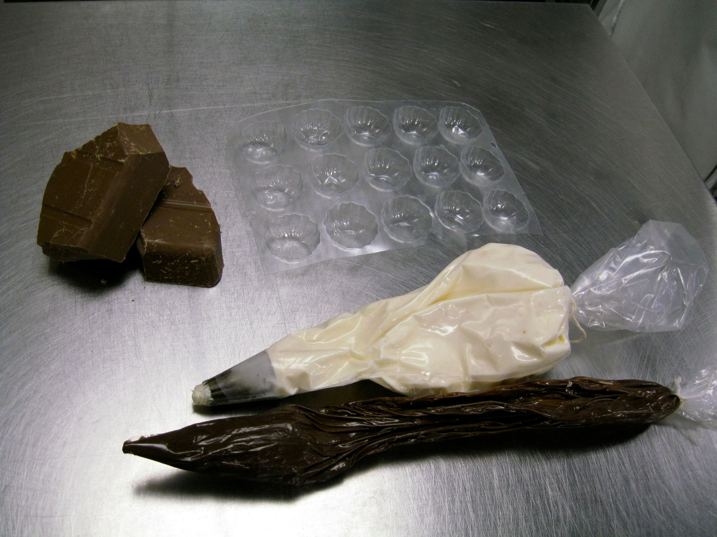 Decadent Chocolate Truffle Dessert Shells : 6 Steps (with Pictures ...