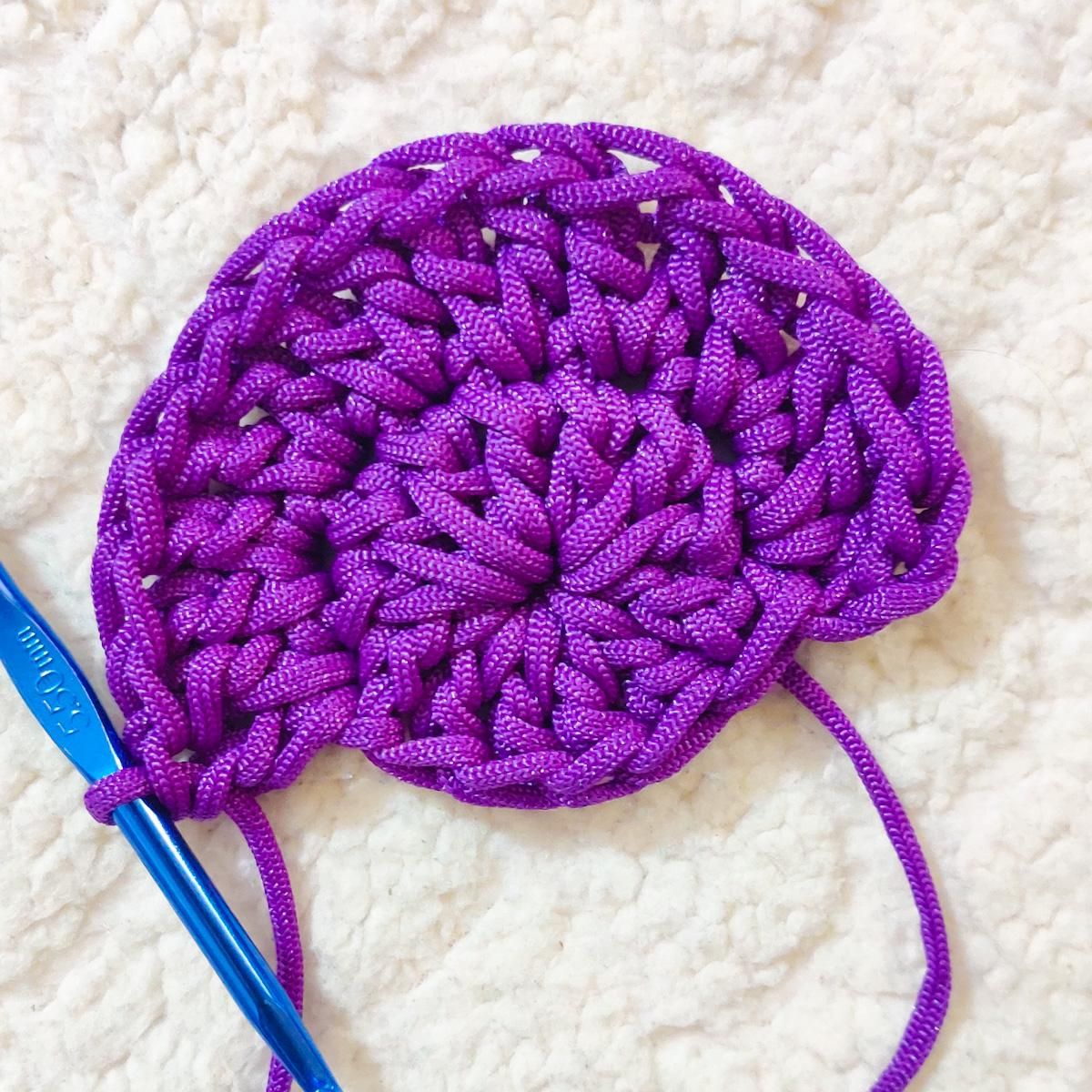 Macrame Cord Crochet Round Basket With Handles : 9 Steps (with Pictures ...