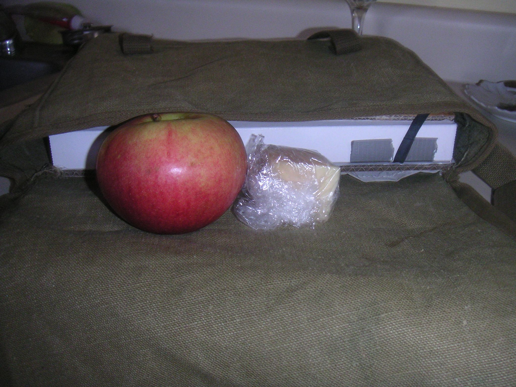 Free Laptop Superbad Protective Case : 6 Steps - Instructables