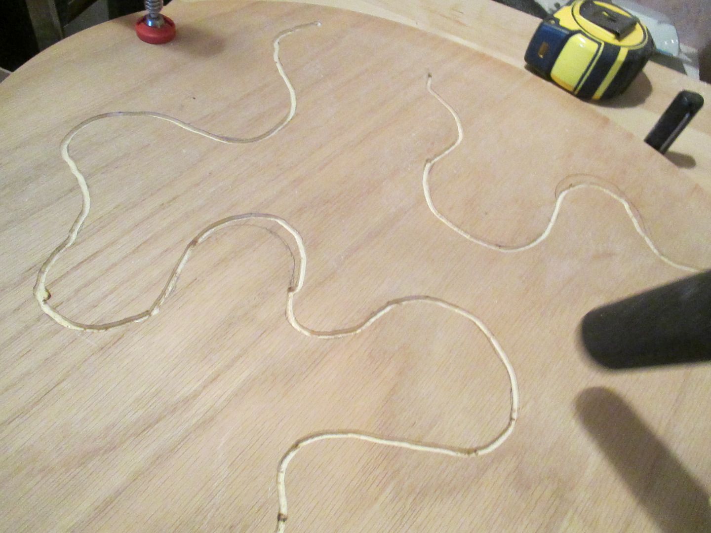 Sci-fi, Jetsons Side Table : 12 Steps - Instructables