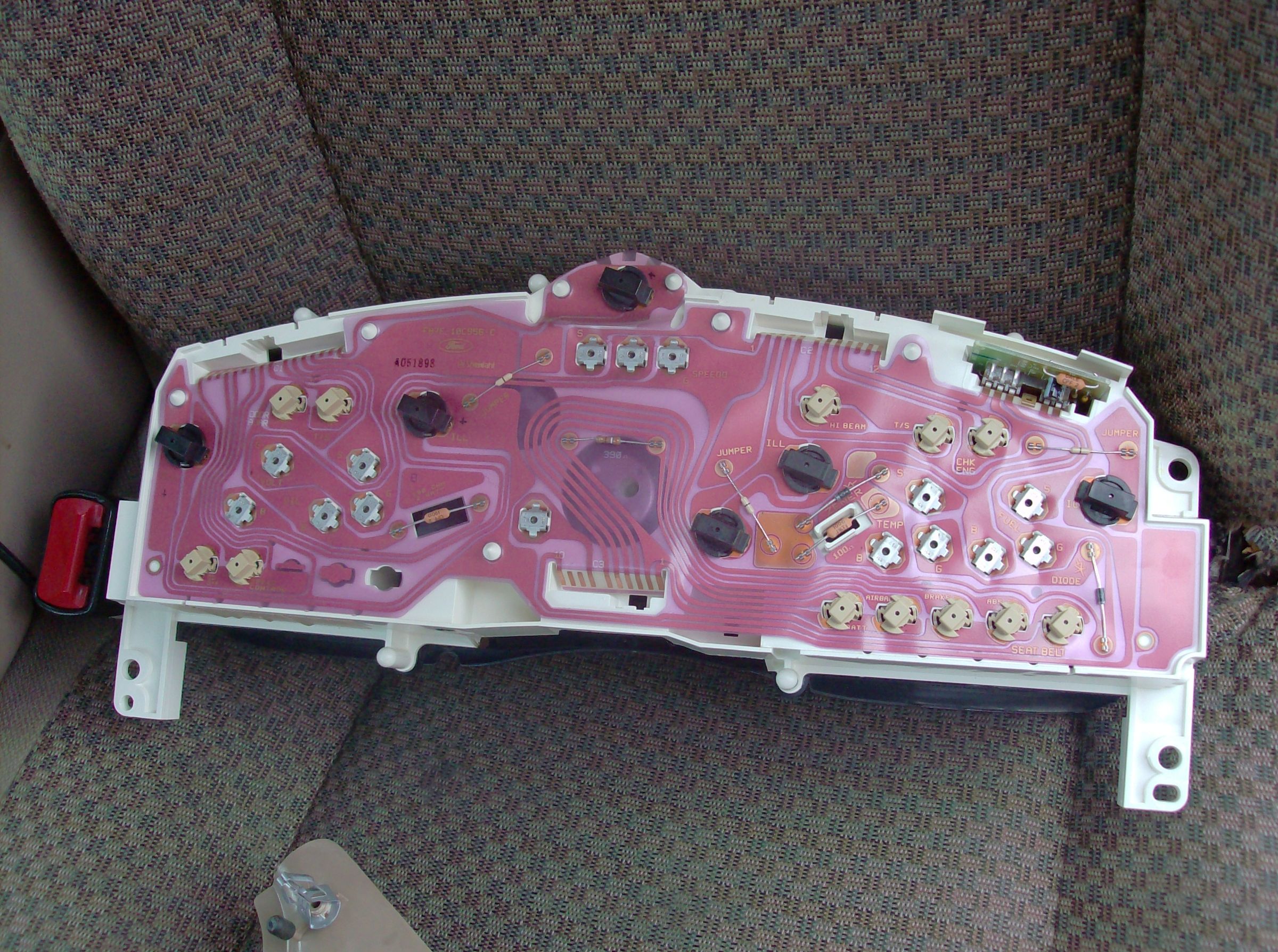 Replacing Lights for '98 Ford Ranger Instrument Cluster : 9 Steps ...