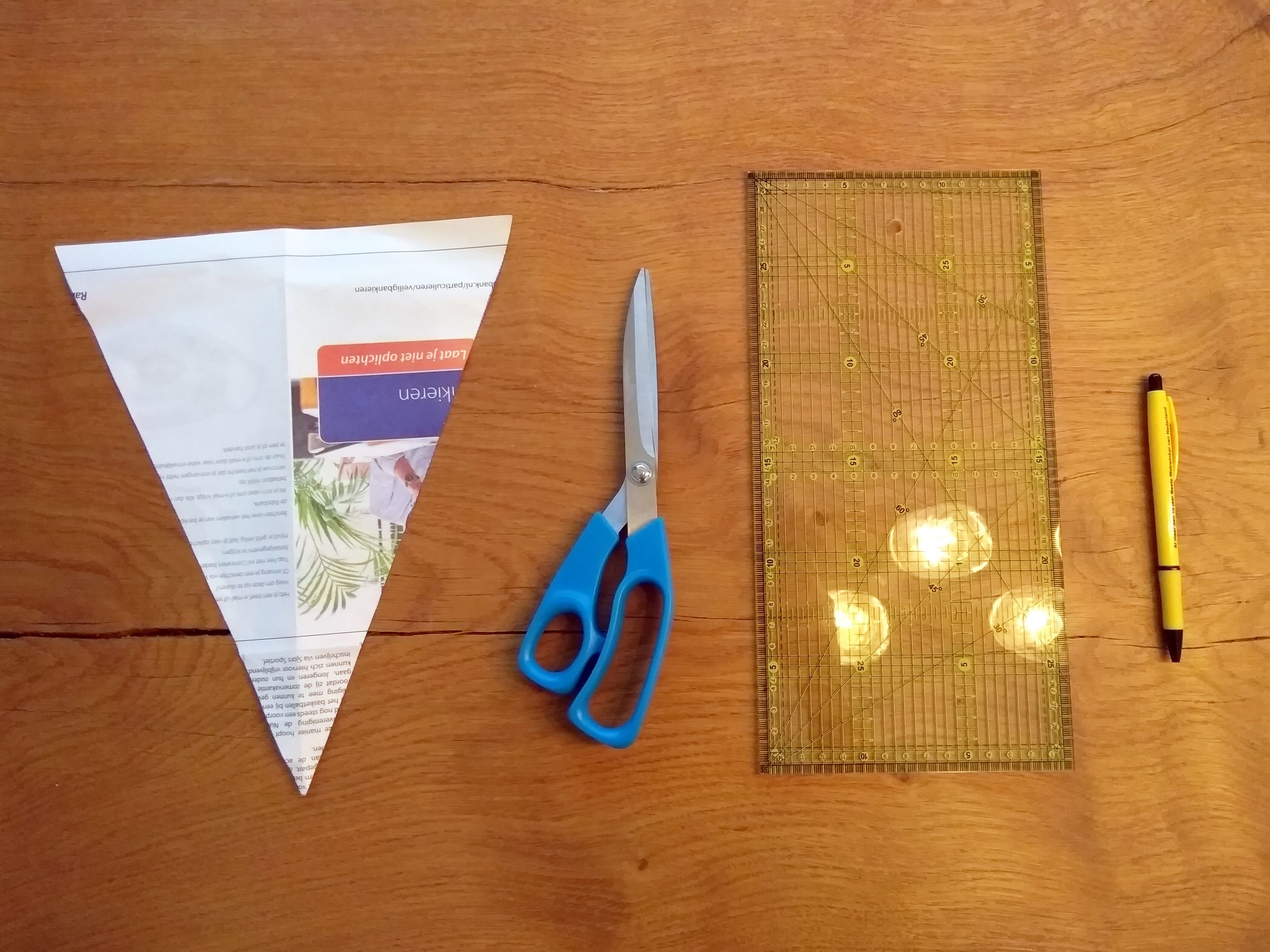 DIY Fabric Party Flags : 5 Steps (with Pictures) - Instructables