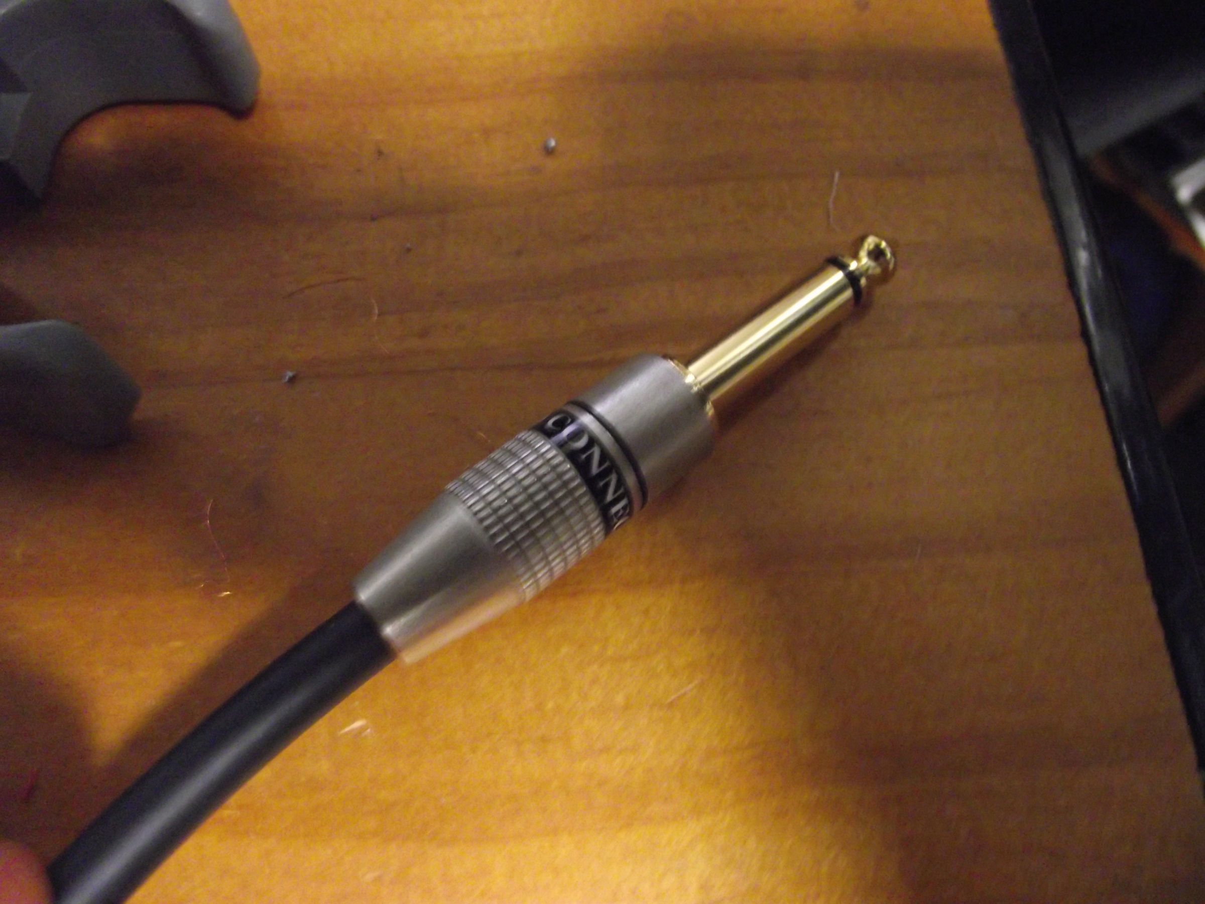 How to Make a Guitar Lead : 8 Steps - Instructables