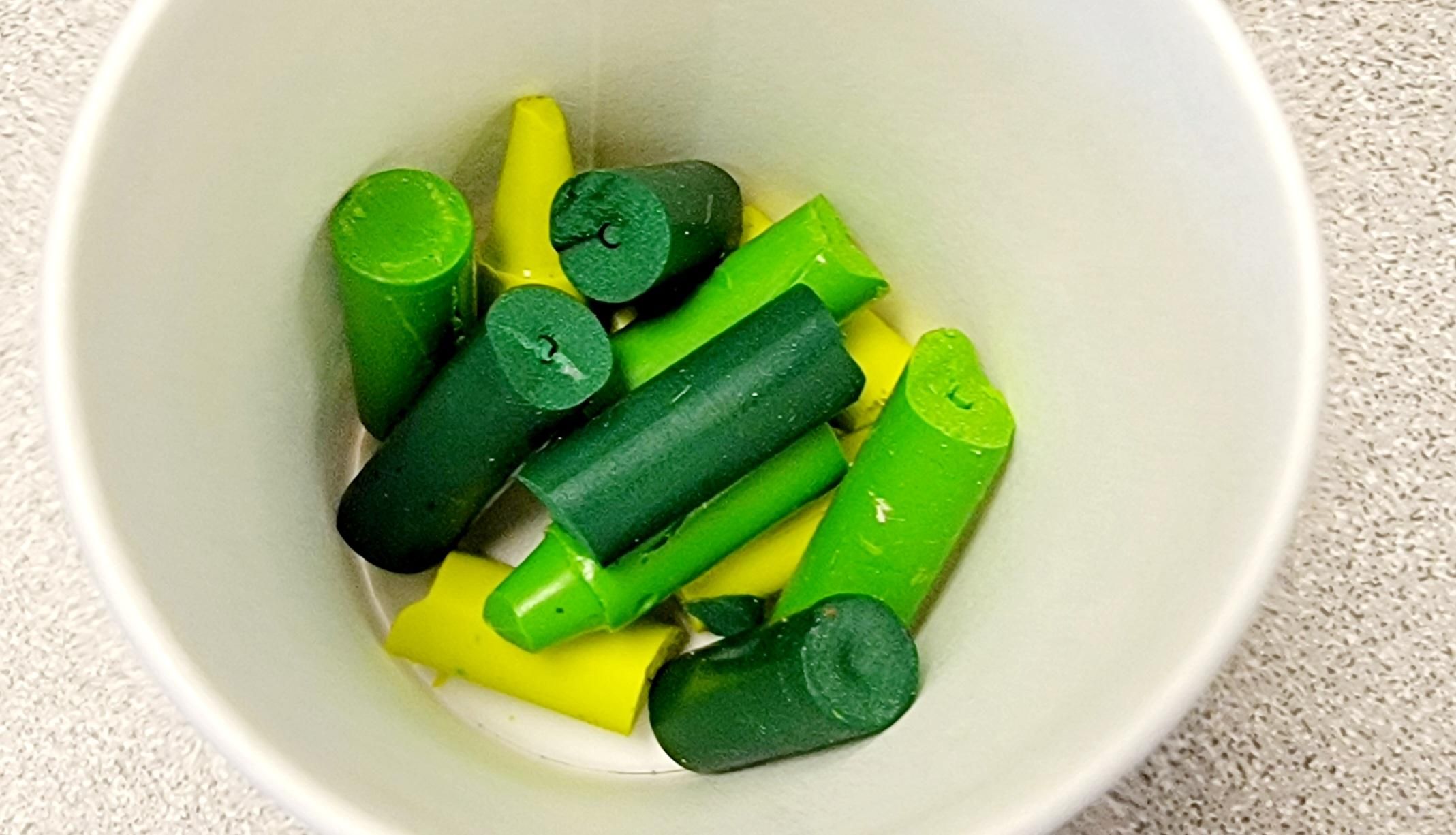 Crayon Gear System : 7 Steps (with Pictures) - Instructables