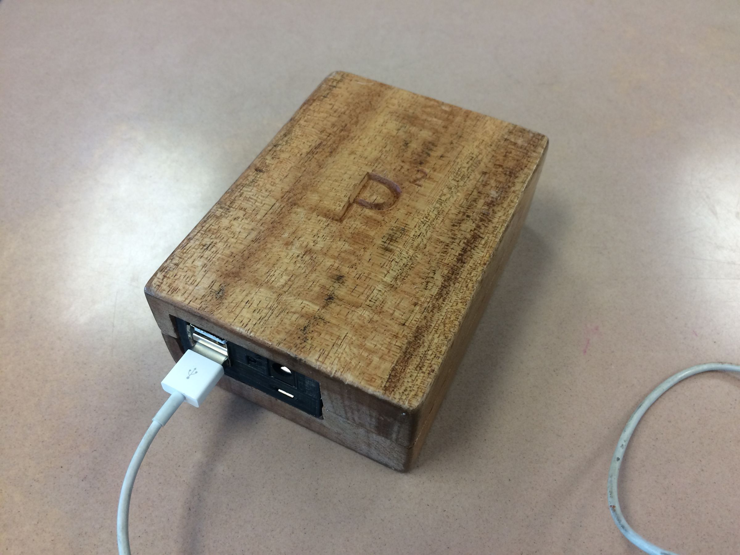 Portable Charger - 2 Ways to Make : 5 Steps (with Pictures) - Instructables