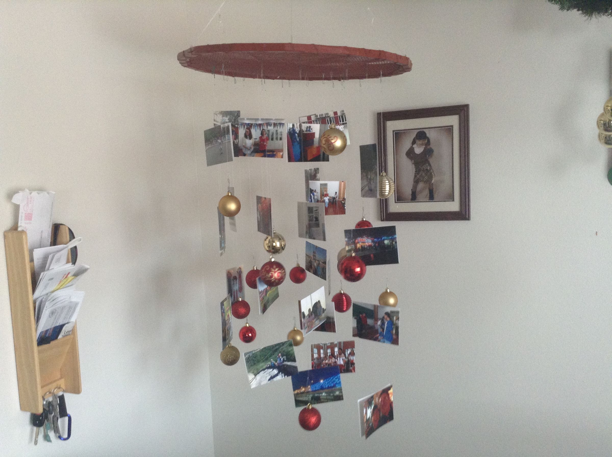 Floating Christmas Tree : 4 Steps - Instructables