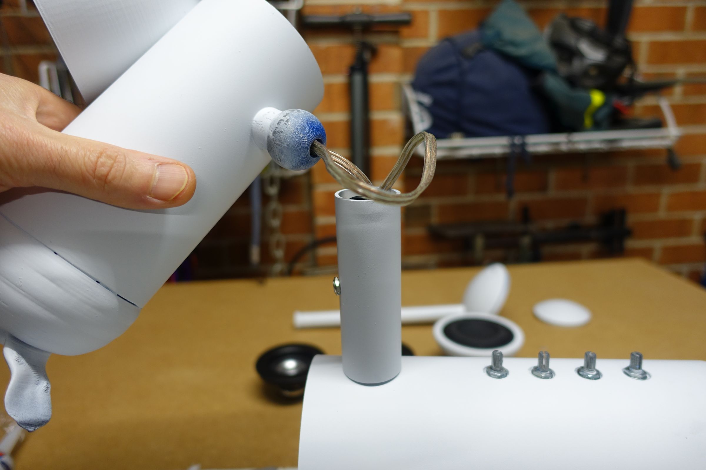 Meet 'Holman' the Ultimate Bluetooth Speaker : 21 Steps (with Pictures ...