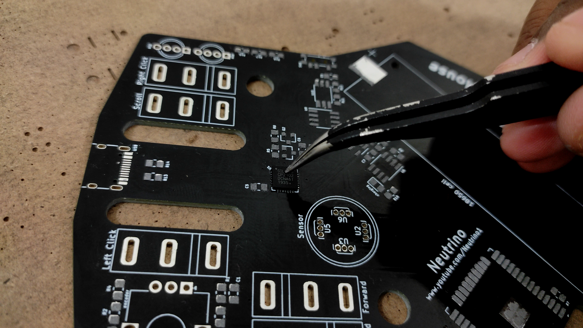 ESP-32 Based BLE Mouse With Magnetic Mouse Pad : 17 Steps (with ...