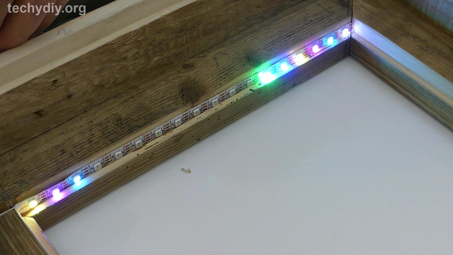 Snowman Led Edge Lit Mirror Sign : 21 Steps (with Pictures) - Instructables