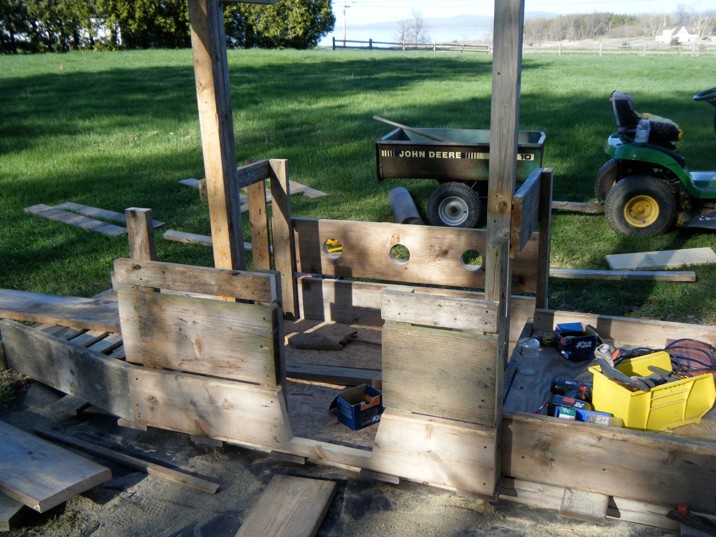 Pallet Pirate Ship : 25 Steps (with Pictures) - Instructables