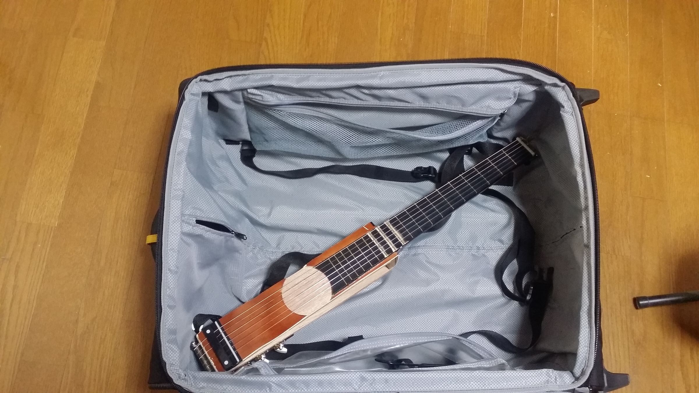 Travel Practice Guitar (with Video) : 17 Steps (with Pictures ...