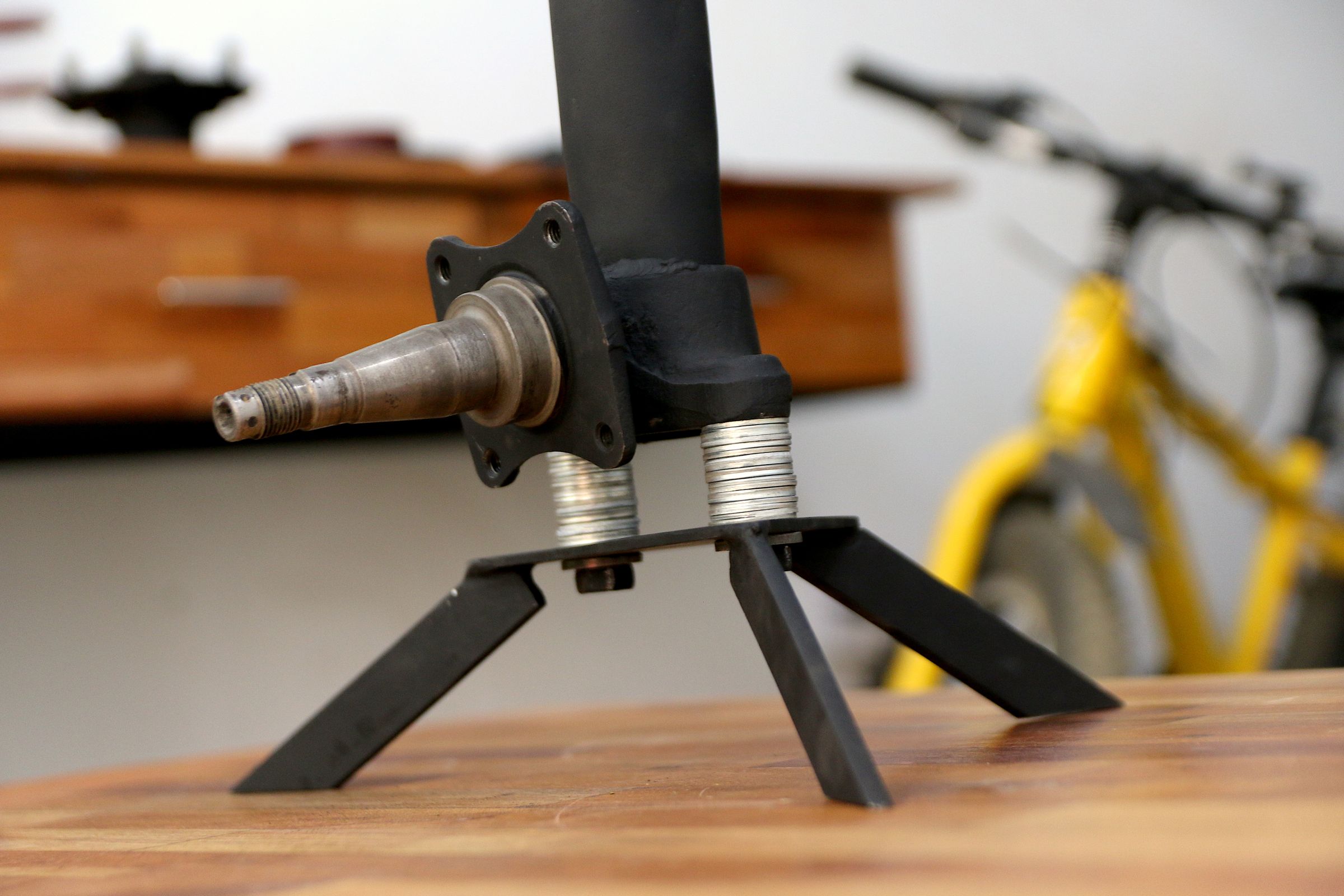 DIY Shock Absorber Stool : 9 Steps (with Pictures) - Instructables