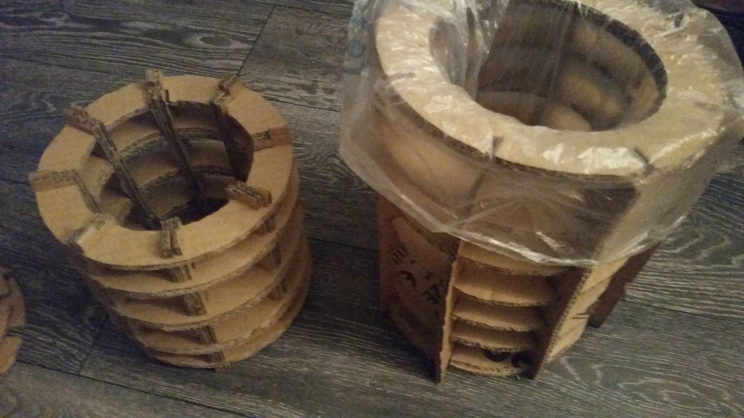 Cardboard R2-D2 With Secret Compartment : 8 Steps - Instructables