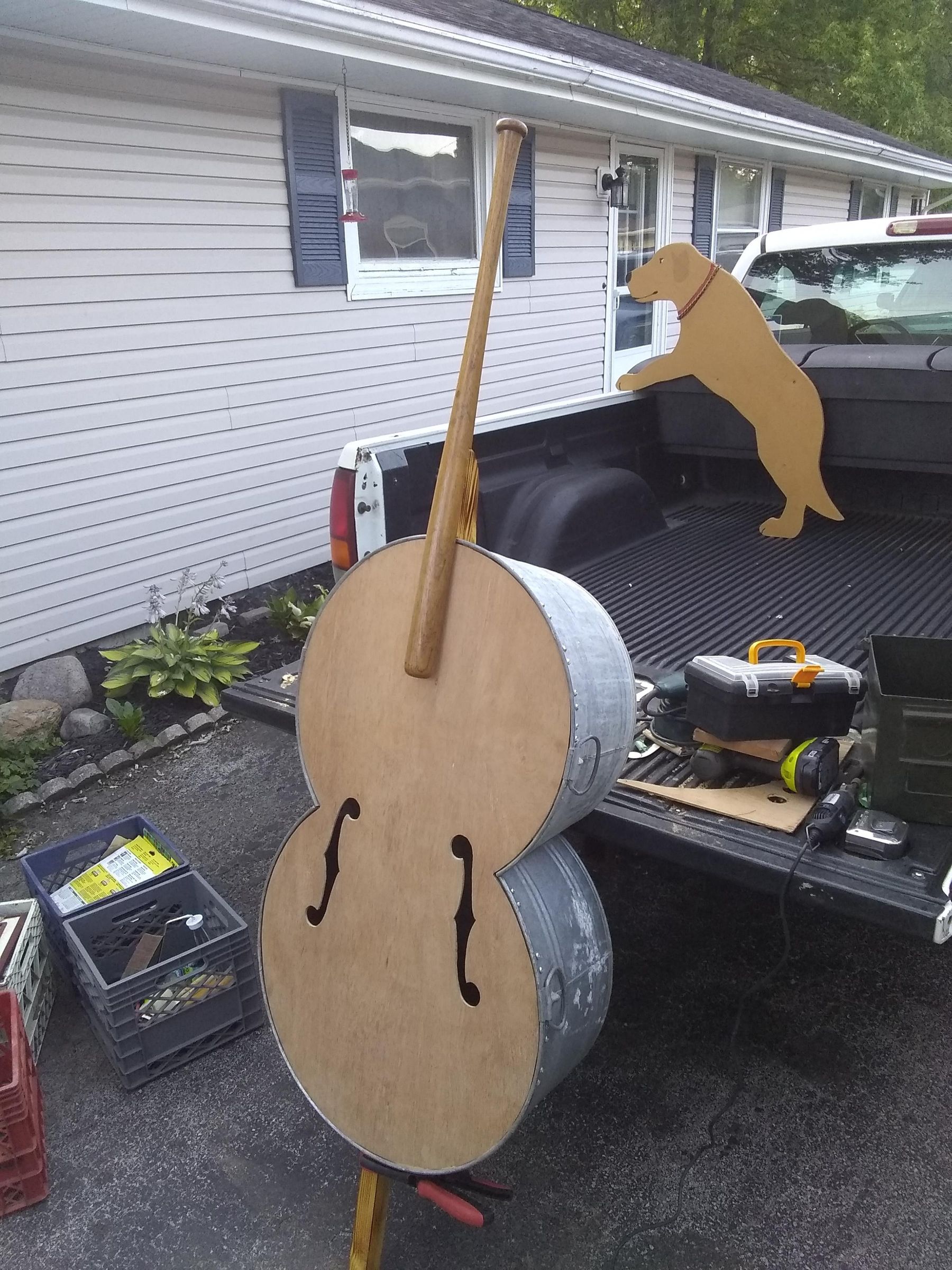 Single String Double Gutbucket : 8 Steps (with Pictures) - Instructables