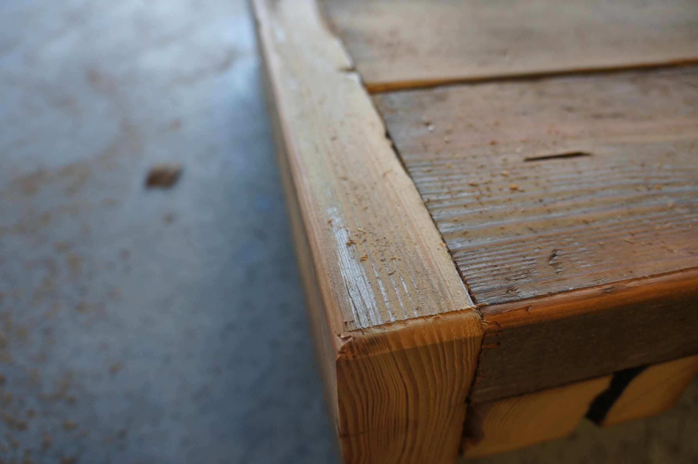 Reclaimed Corner Desk : 23 Steps (with Pictures) - Instructables